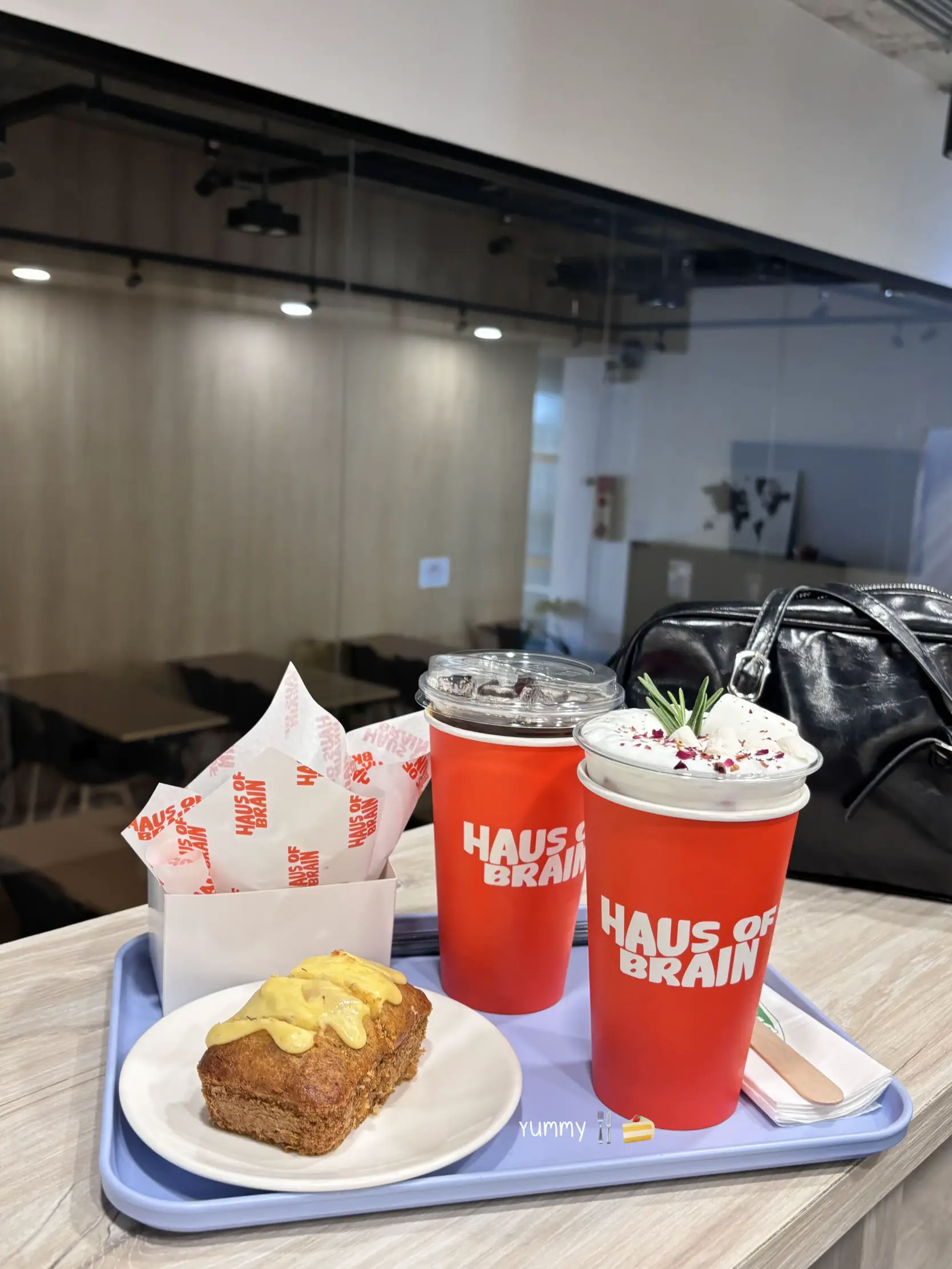 พิกัดคาเฟ่สุดคิ้ว “Haus of brain cafe” 💖 | แกลเลอรีที่โพสต์โดย ...
