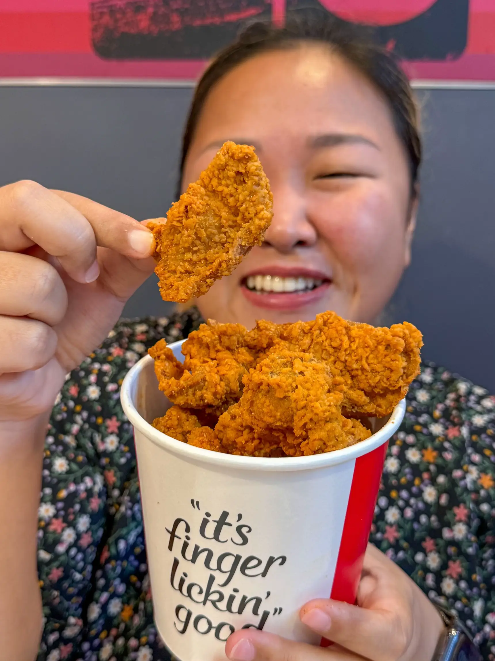 ในที่สุด KFCก็ทำหนังไก่ทอดขาย | แกลเลอรีที่โพสต์โดย KP ตะลอนแหลก | Lemon8