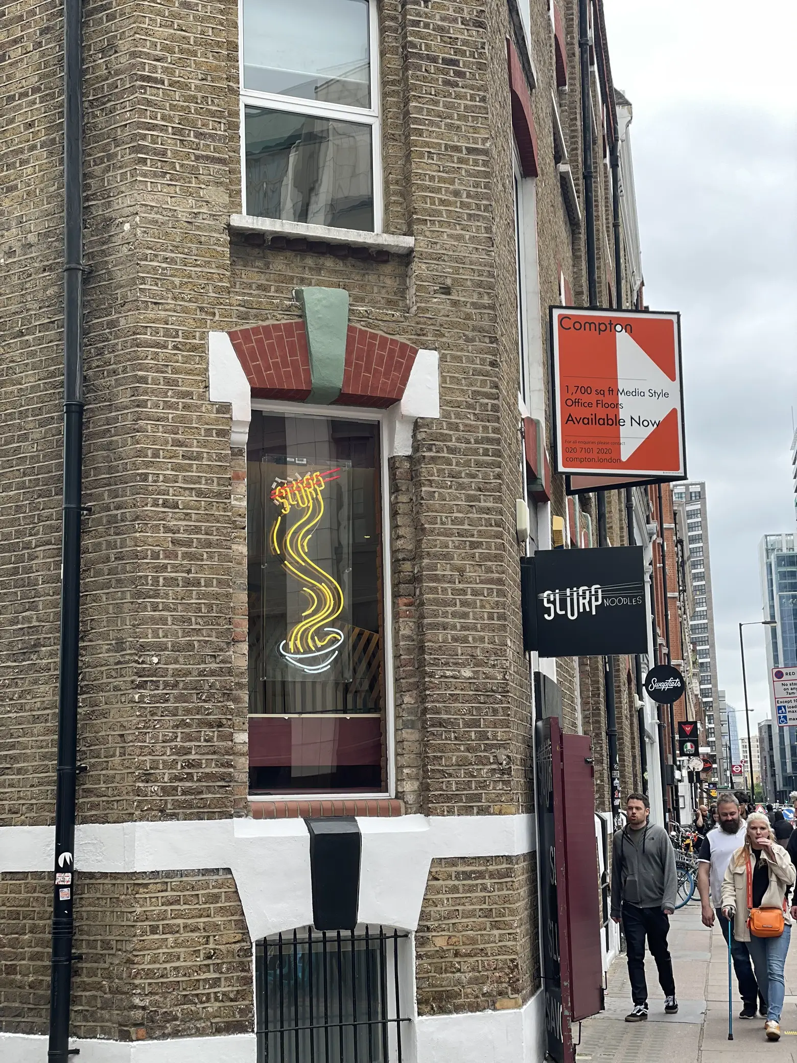 Slurp Noodles London - AKA ร้านพี่ลูกกอล์ฟ 🇬🇧 | แกลเลอรีที่โพสต์โดย ...