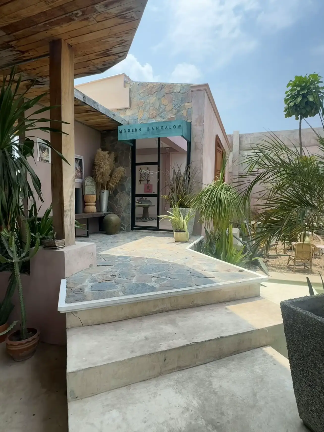 Fo sho bro คาเฟ่สุดชิคสไตล์โมร็อกโก | แกลเลอรีที่โพสต์โดย Maple Inthira | Lemon8