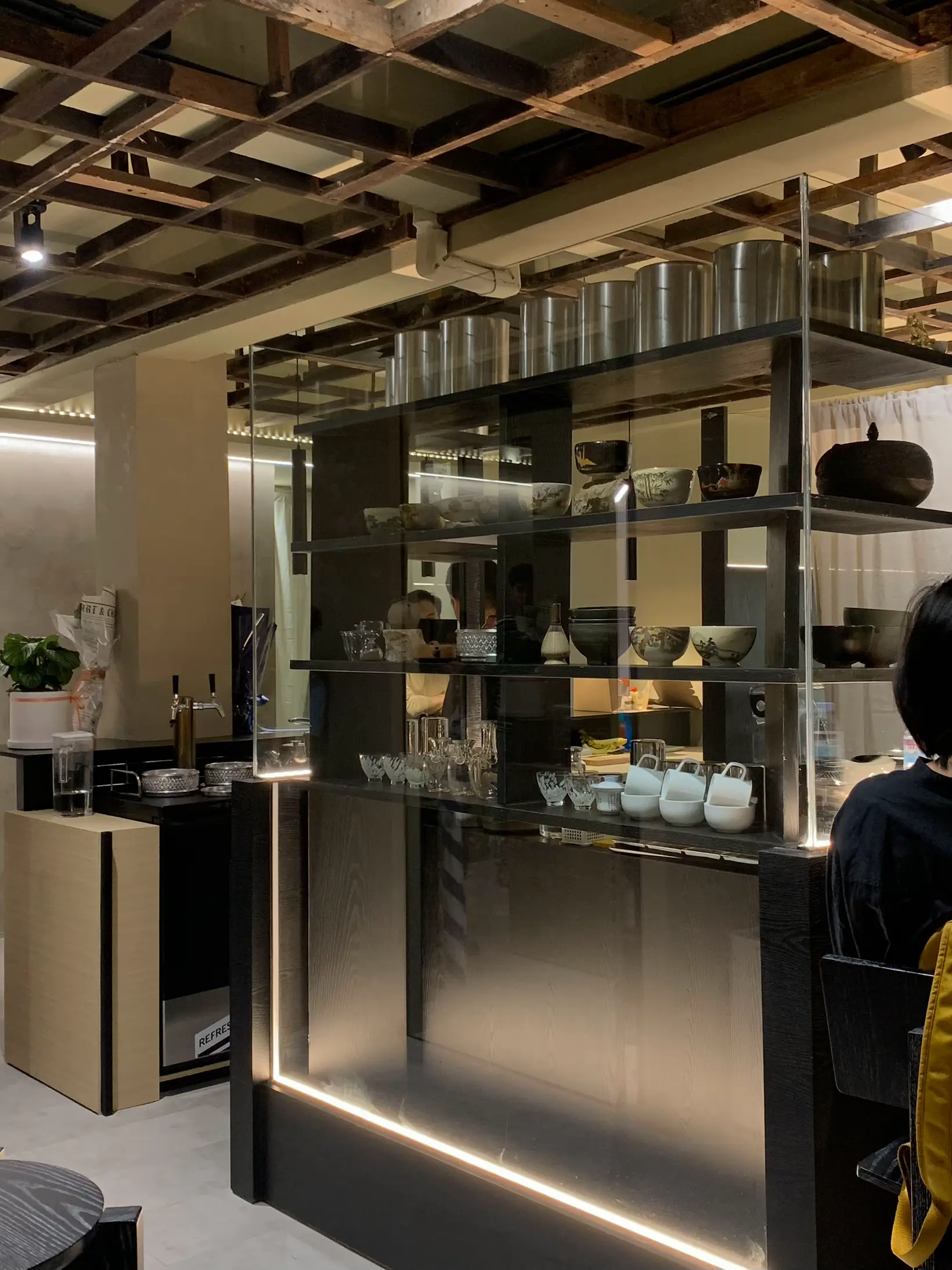 🍵 Grow Tea.studio 🌱 สาขาใหม่อยู่ในซอย สุขุมวิท 31 | แกลเลอรีที่โพสต์โดย ...