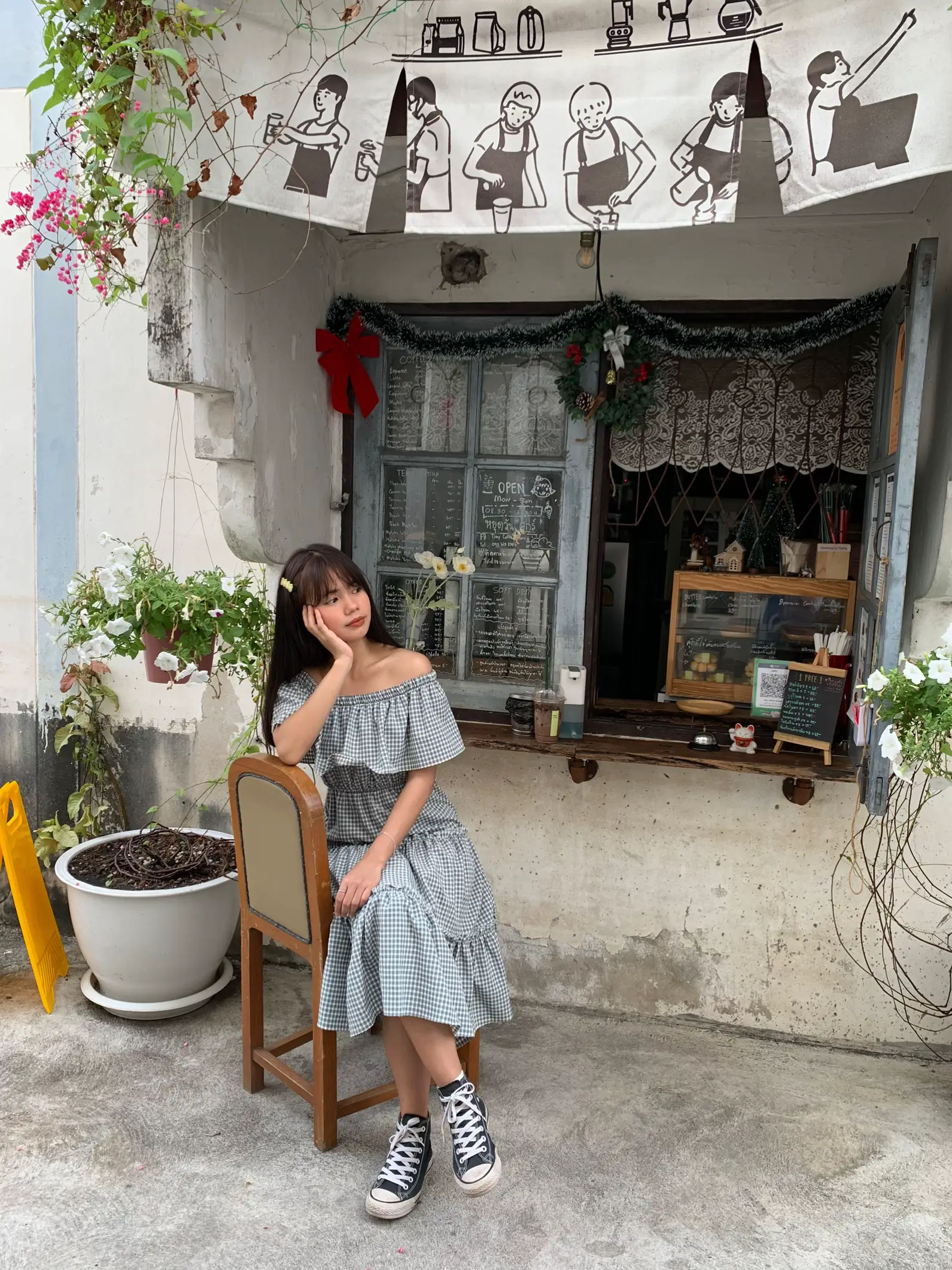 Tiny coffee house | แกลเลอรีที่โพสต์โดย Am Suchanya | Lemon8