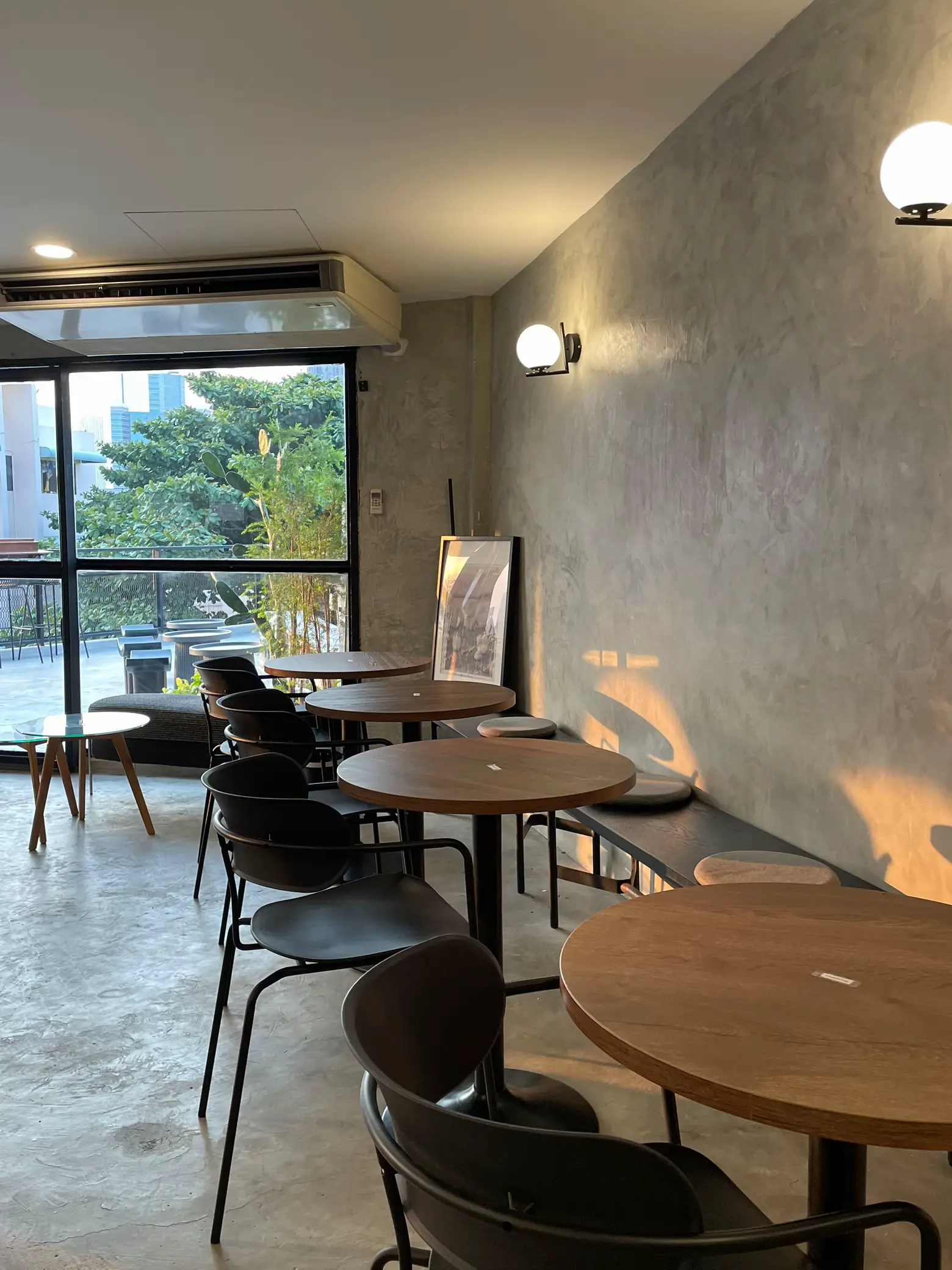ROOF24 COFFEE&BAR พหลโยธิน24 คาเฟ่ ลาดพร้าว | แกลเลอรีที่โพสต์โดย ...