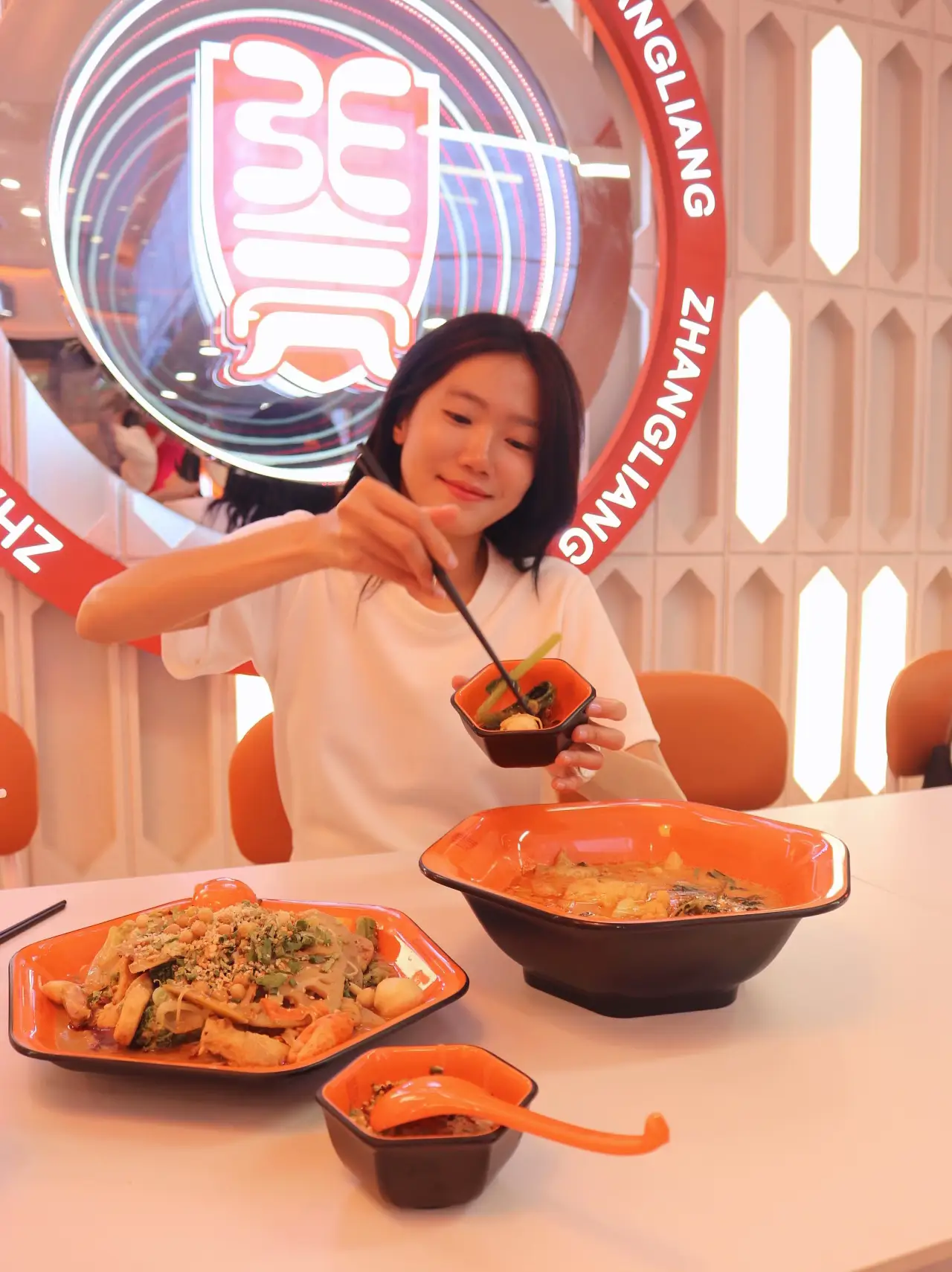 Zhangliang Malatang ต้นตำรับหมาล่ารสเผ็ดชาแบบจีนแท้ๆ | แกลเลอรีที่โพสต์ ...