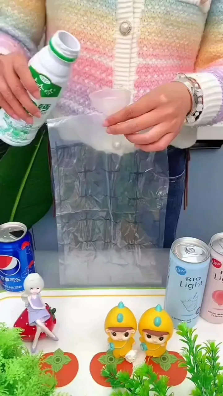 ถุงทำน้ำแข็ง #แม่พิมพ์ทำน้ำแข็ง แพ็ค 10 ชิ้น | วิดีโอที่เผยแพร่โดย DR.DIY | Lemon8