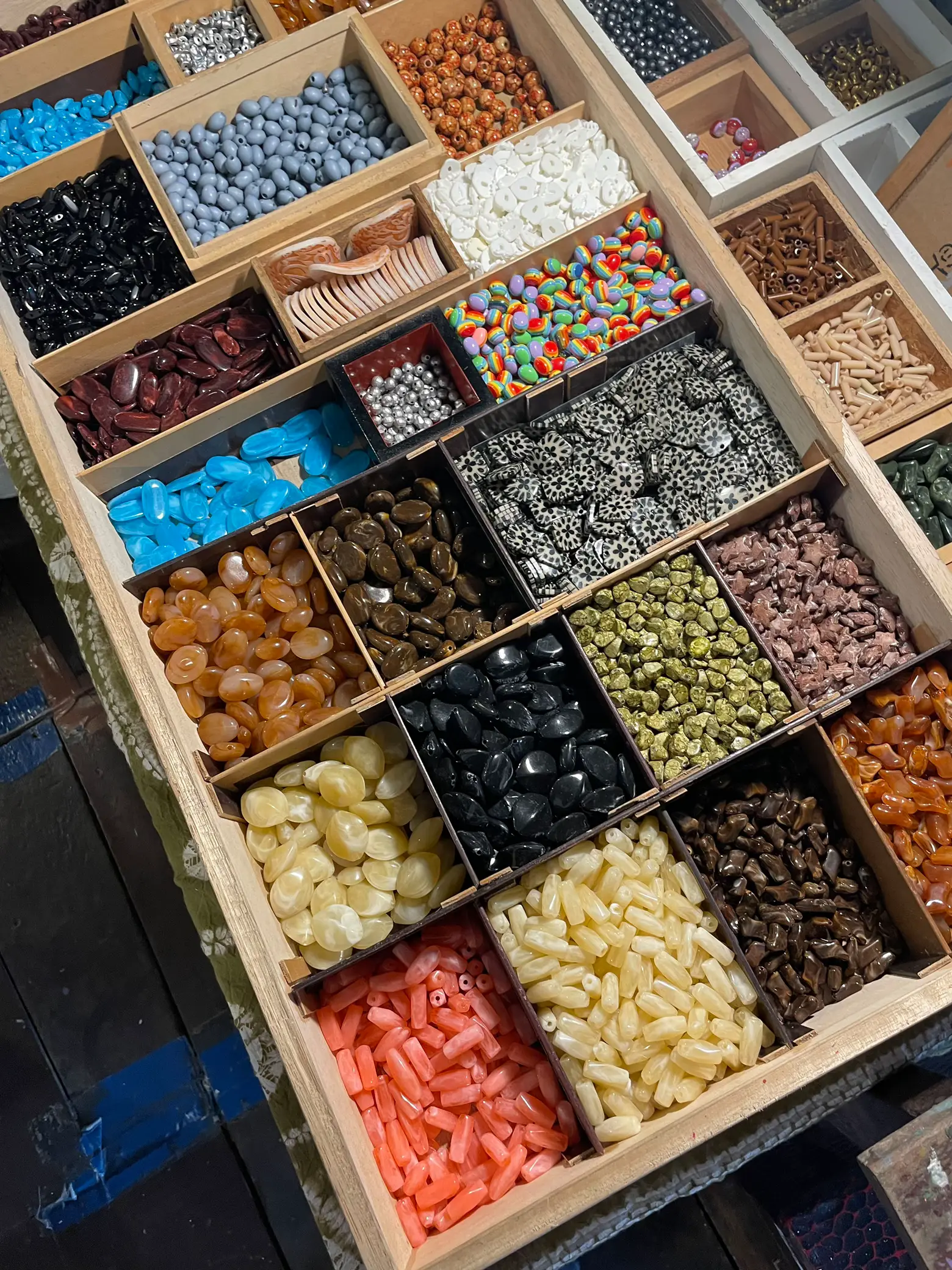 บ้านศิลปิน คลองบางหลวง คาเฟ่สายชิว🎨💘 | แกลเลอรีที่โพสต์โดย jtoon | Lemon8