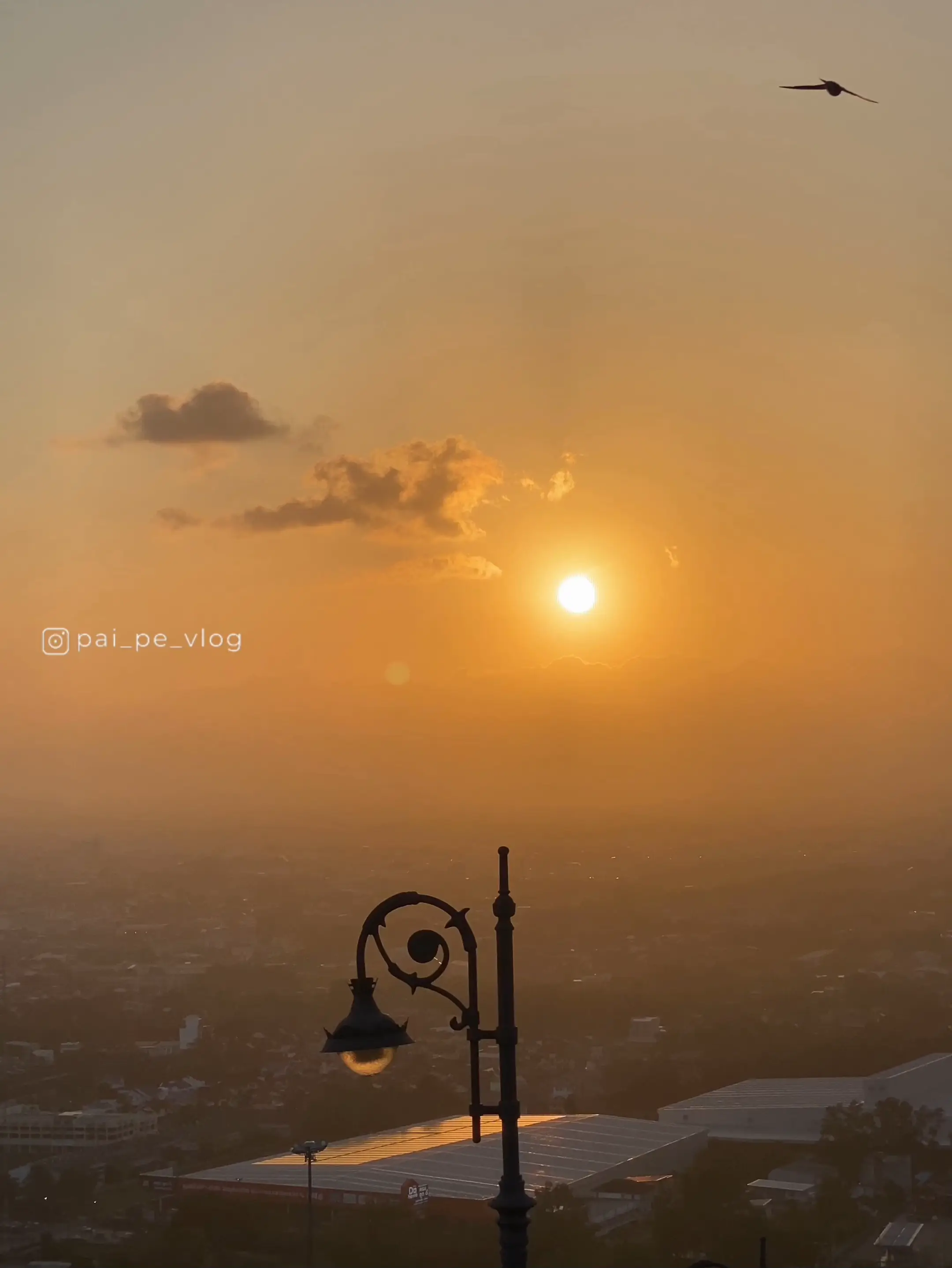 Sunset🌅 | วิดีโอที่เผยแพร่โดย ไปเพ PAI PE | Lemon8