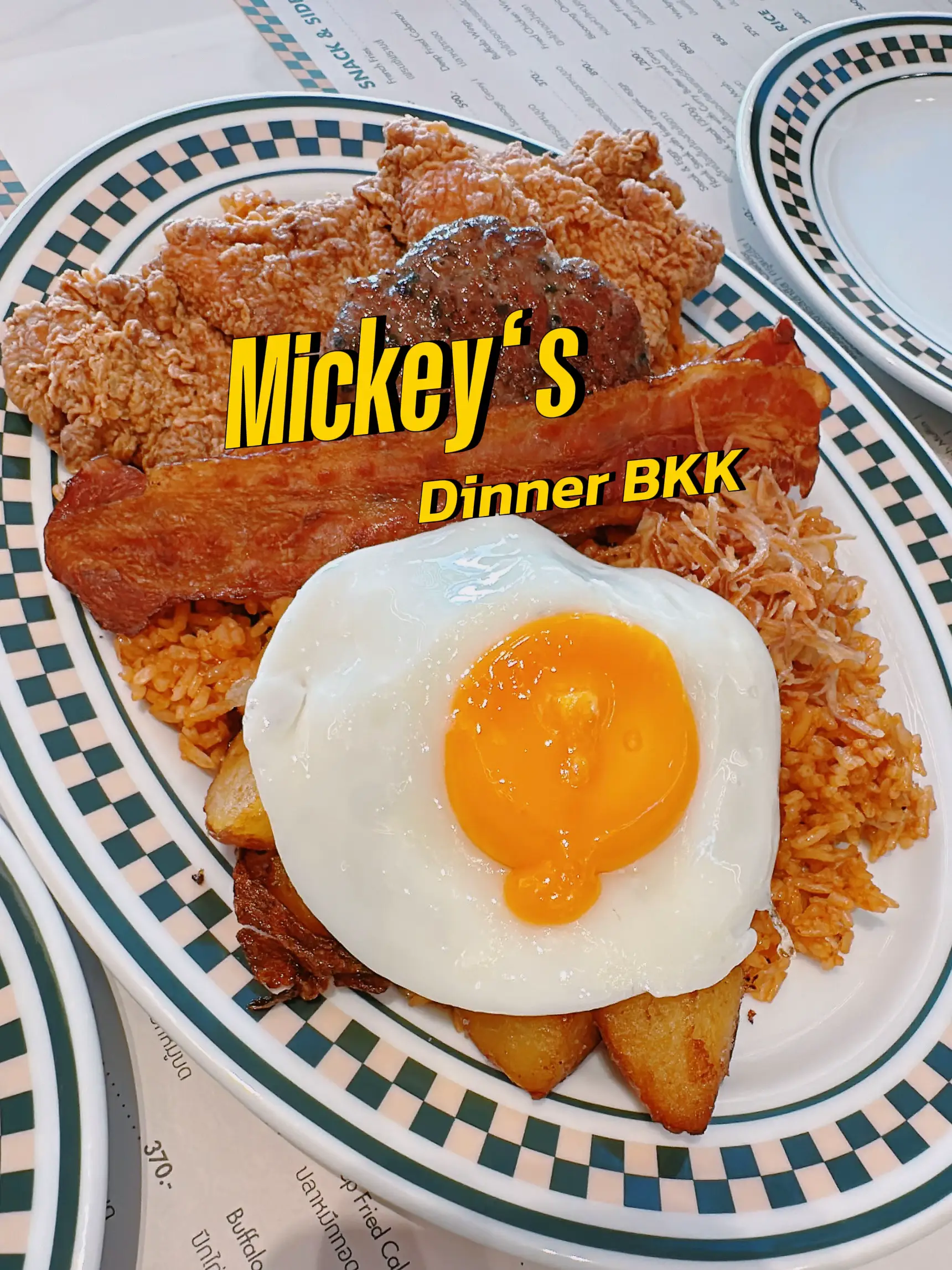 Mickey’s Diner BKK | วิดีโอที่เผยแพร่โดย PaiKabChon | Lemon8