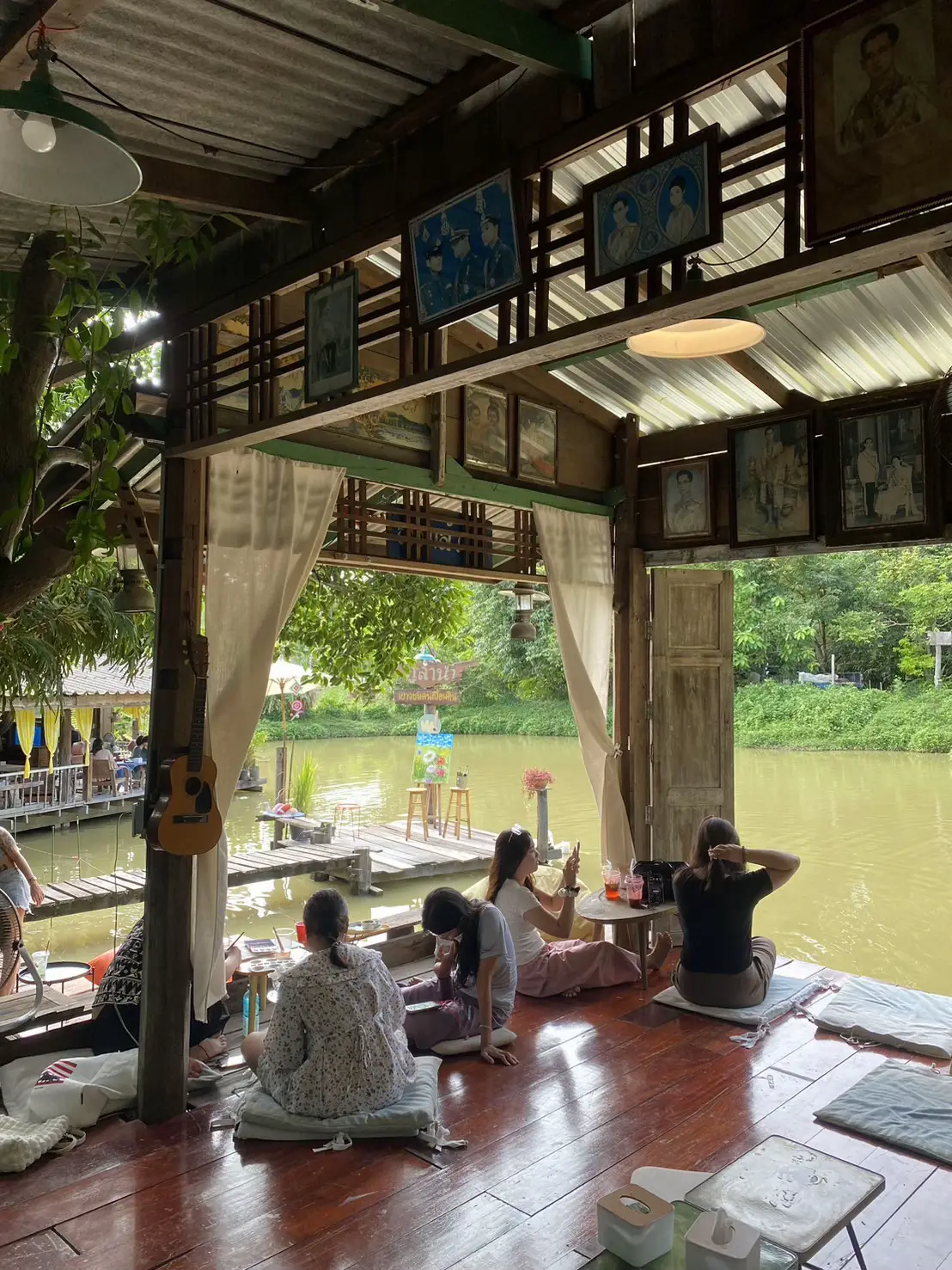 เหมือนฝัน คาเฟ่ @บ้านฉางระยอง | แกลเลอรีที่โพสต์โดย Nipas.k | Lemon8