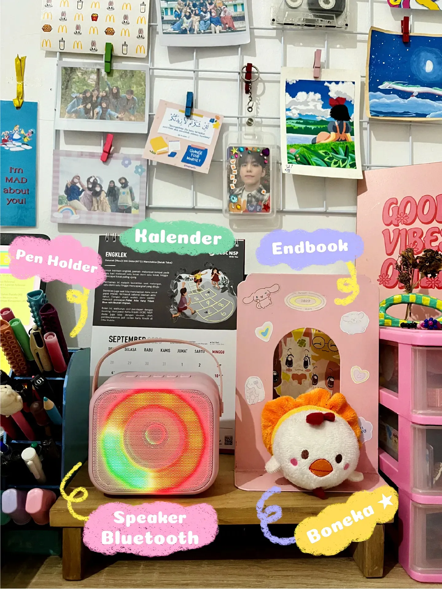 Decorating My Study Desk | Galeri diposting oleh Ghaida ˚˖𓍢ִ໋🌷 | Lemon8