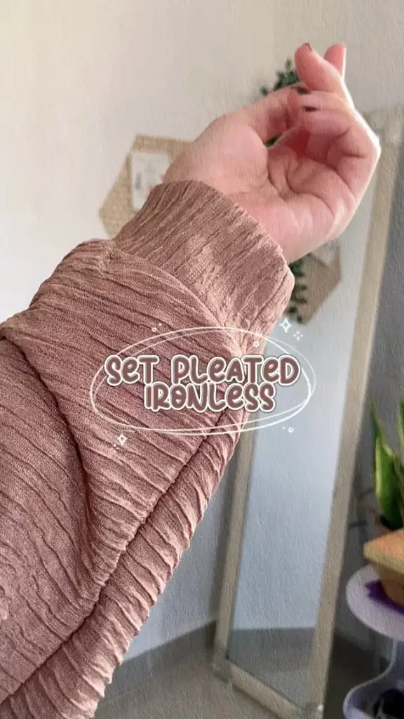 Set Pleated Ironless | Video diterbitkan oleh FA | Lemon8