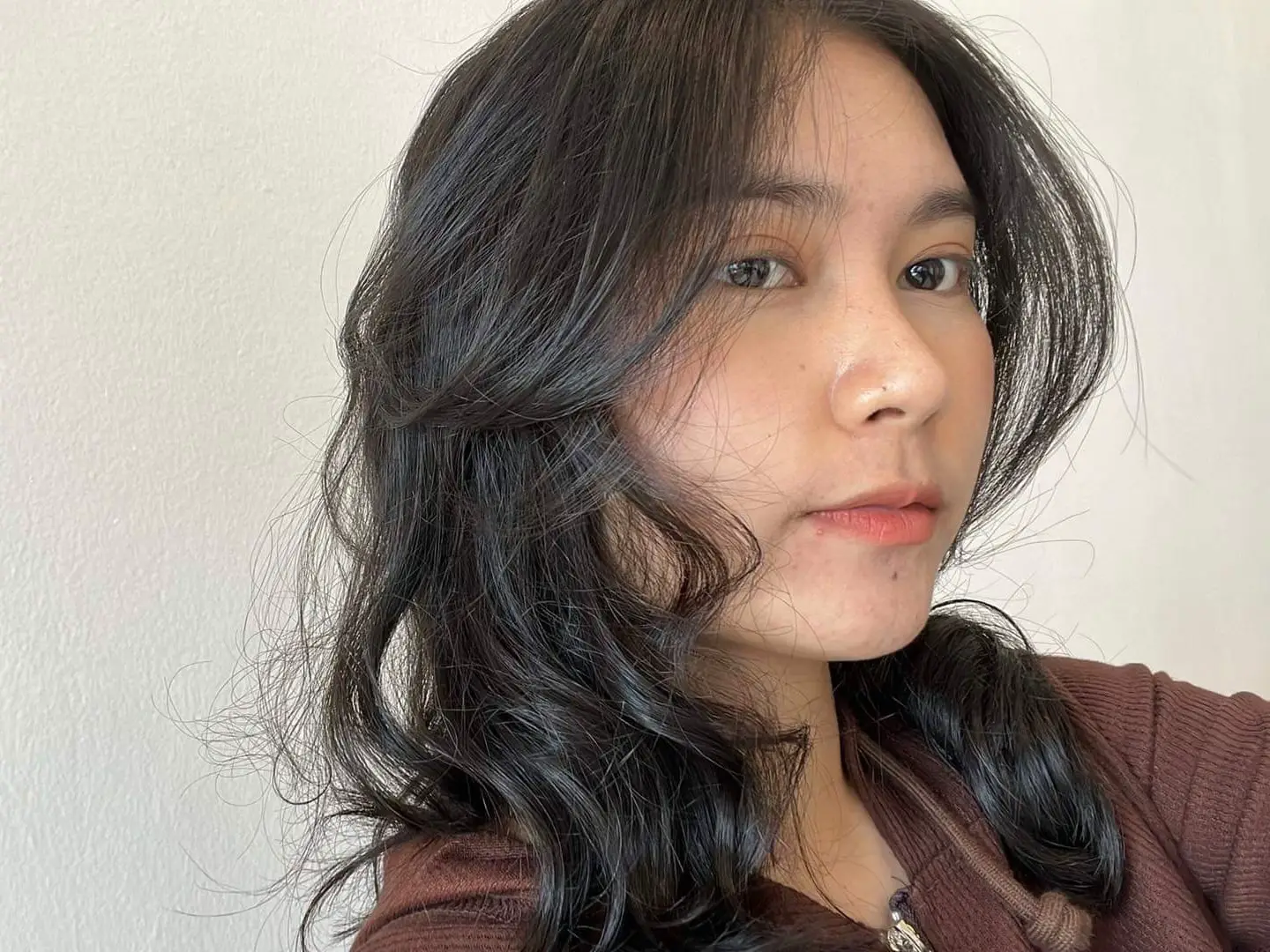 พิกัดร้านตัดผม บุรีรัมย์ สำหรับสาวผมหยักศก | แกลเลอรีที่โพสต์โดย Prai Ya | Lemon8