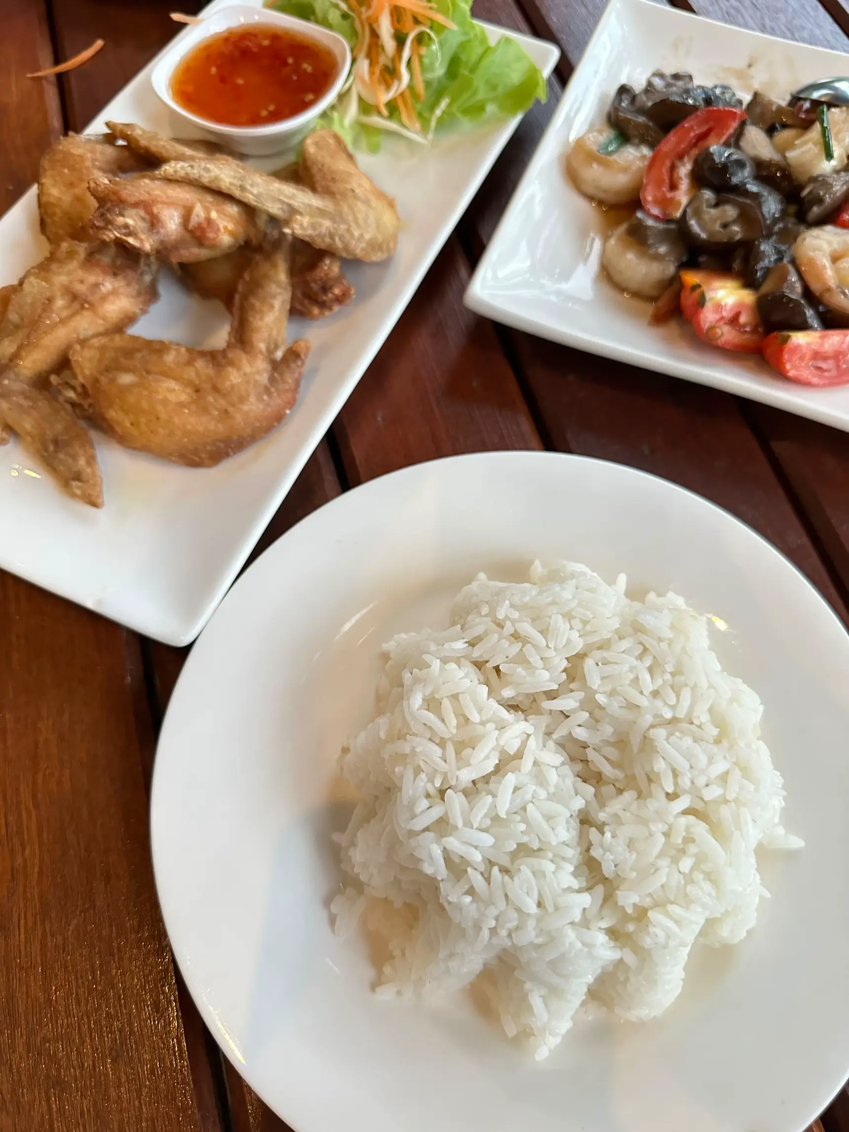 เชิ้ตและยีนส์ COLLECTION | Gallery posted by Namfon Onsanit | Lemon8