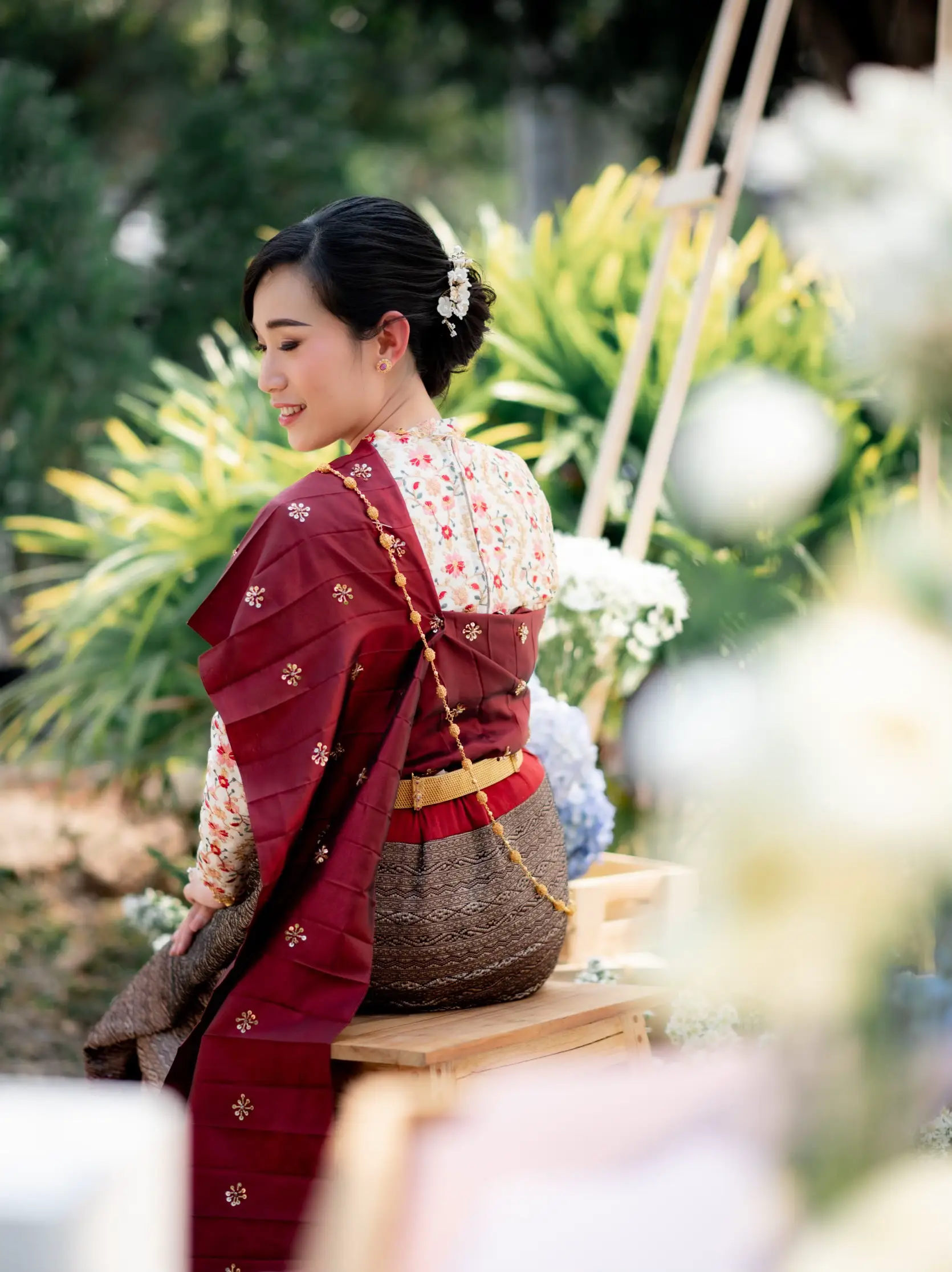 ☺️ ชุดพิธีผูกข้อมือสไตล์ล้านนา Look1 | แกลเลอรีที่โพสต์โดย MW | Lemon8