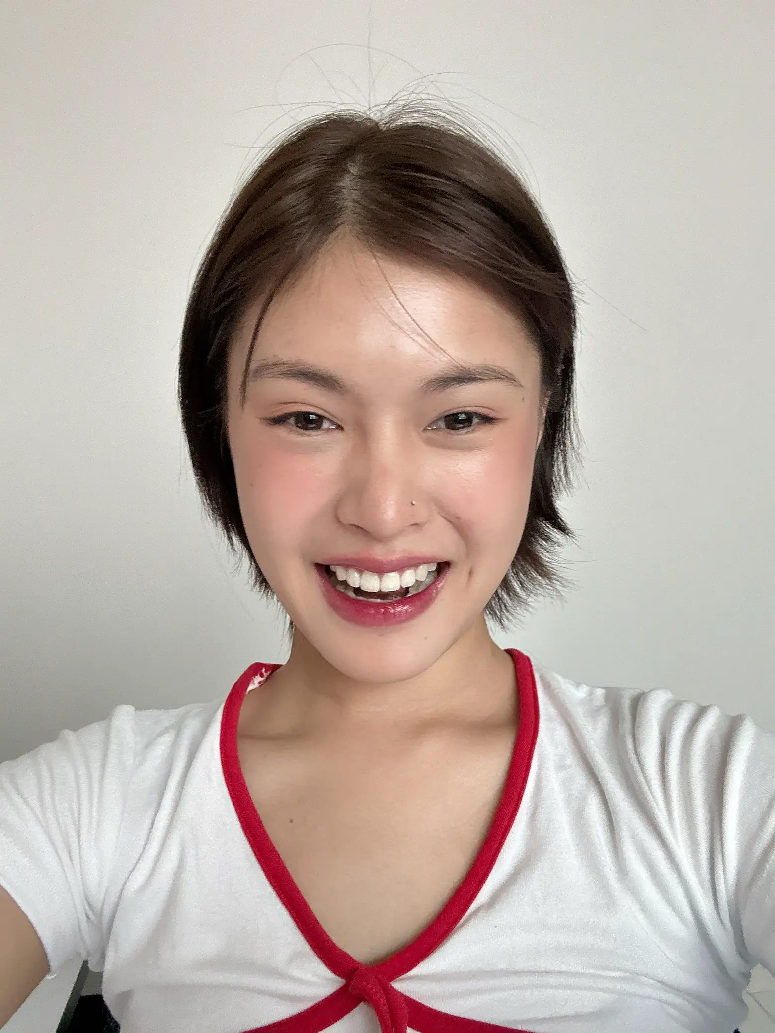 ดีบอกต่อ รู้สึกฟันดูขาวขึ้นทันตา แกลเลอรีที่โพสต์โดย Destiny Lemon8