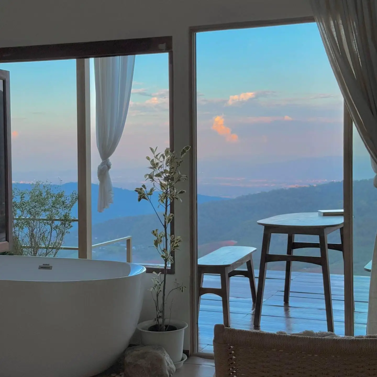 เชียงใหม่เดือนธันวาคมมันดีสุดๆ เลย⋆˚🌸˖°🌱 | แกลเลอรีที่โพสต์โดย lbzero | Lemon8