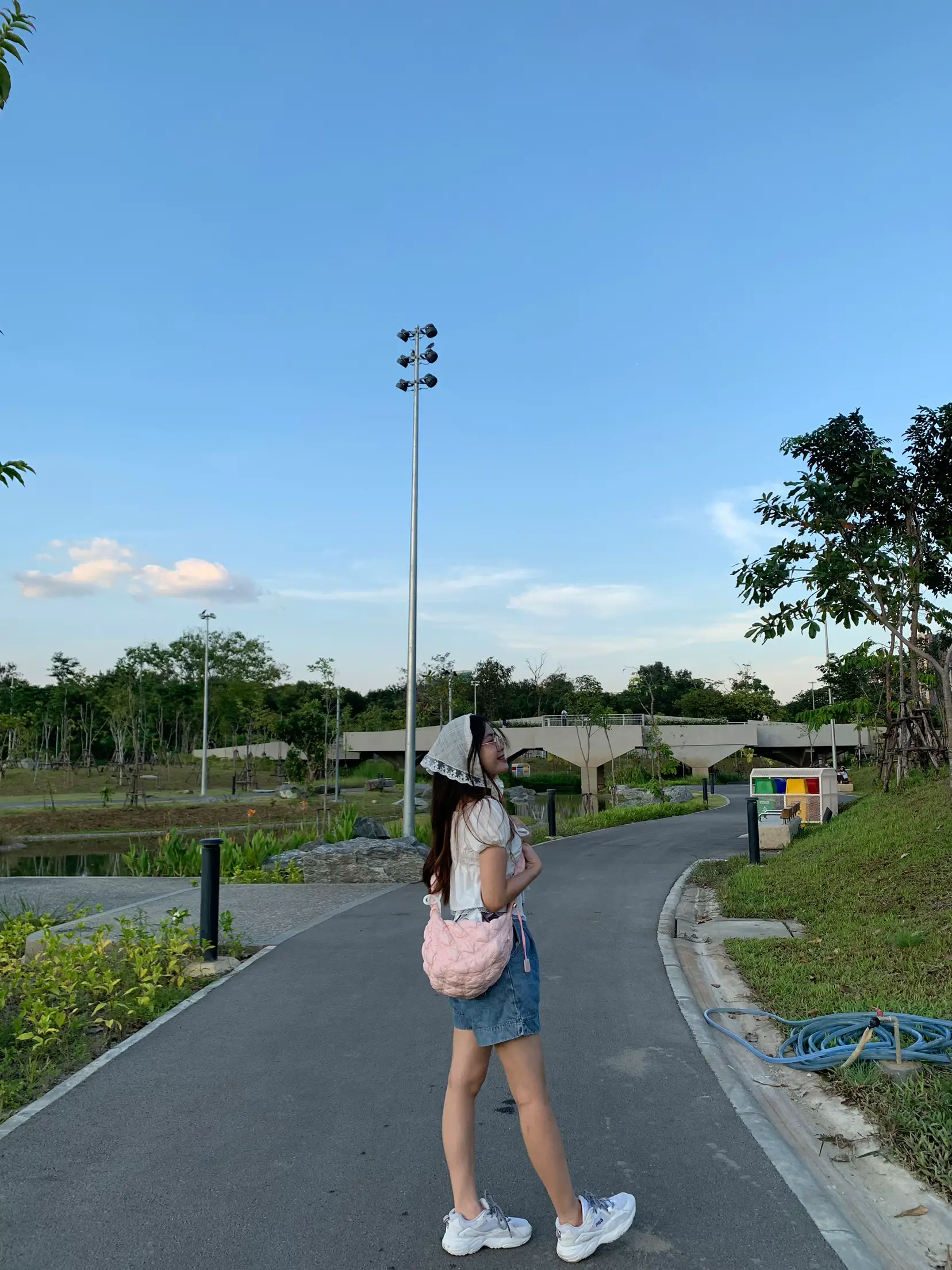 สวนใกล้จตุจักร ฟีลเหมือนอยู่เกาหลี | แกลเลอรีที่โพสต์โดย Ploy Patcharin | Lemon8