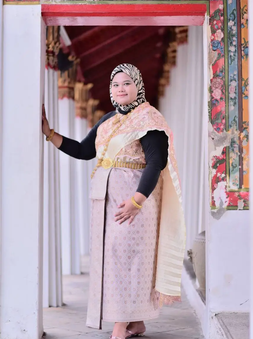 A DAY IN WAT ARUN, BANGKOK | Galeri disiarkan oleh Aziera Aziz | Lemon8