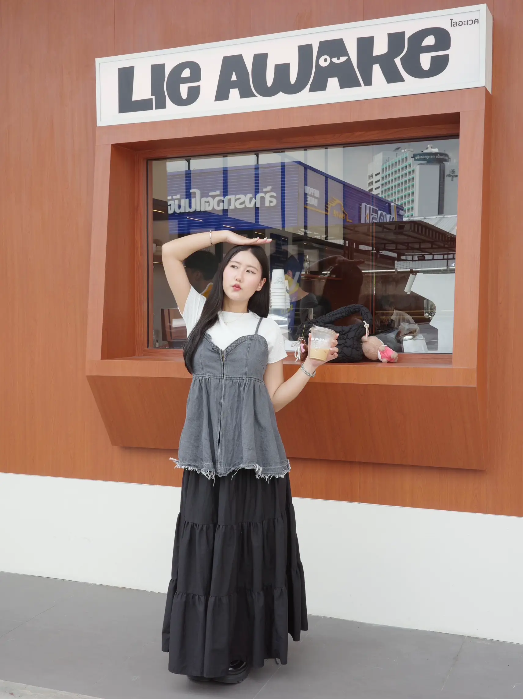 🐱LIE AWAKE คาเฟ่แมวเหมี๊ยวสุดคิ้วท์เปิดใหม่🌟 | แกลเลอรีที่โพสต์โดย ...