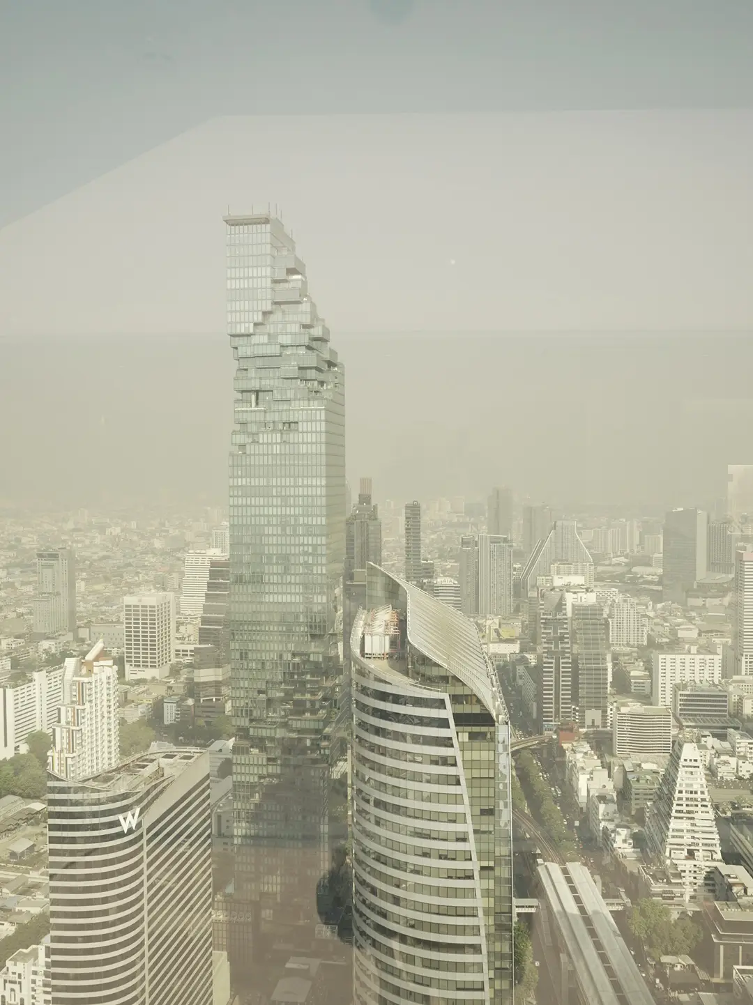 10 เหตุผลที่ต้องมา %ARABICA Empire Tower สักครั้ง | แกลเลอรีที่โพสต์โดย ...
