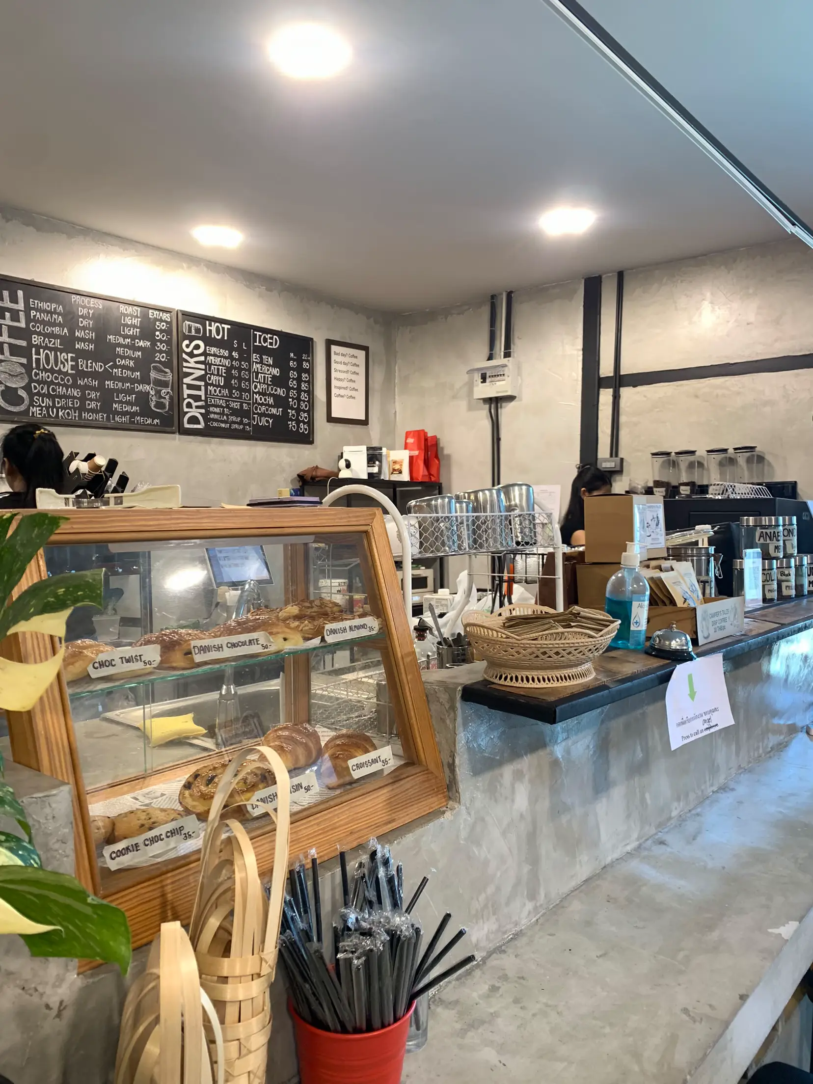 โรงคั่วกาแฟพัทยา รสชาติเกินราคา🥤 | แกลเลอรีที่โพสต์โดย KWANJI | Lemon8