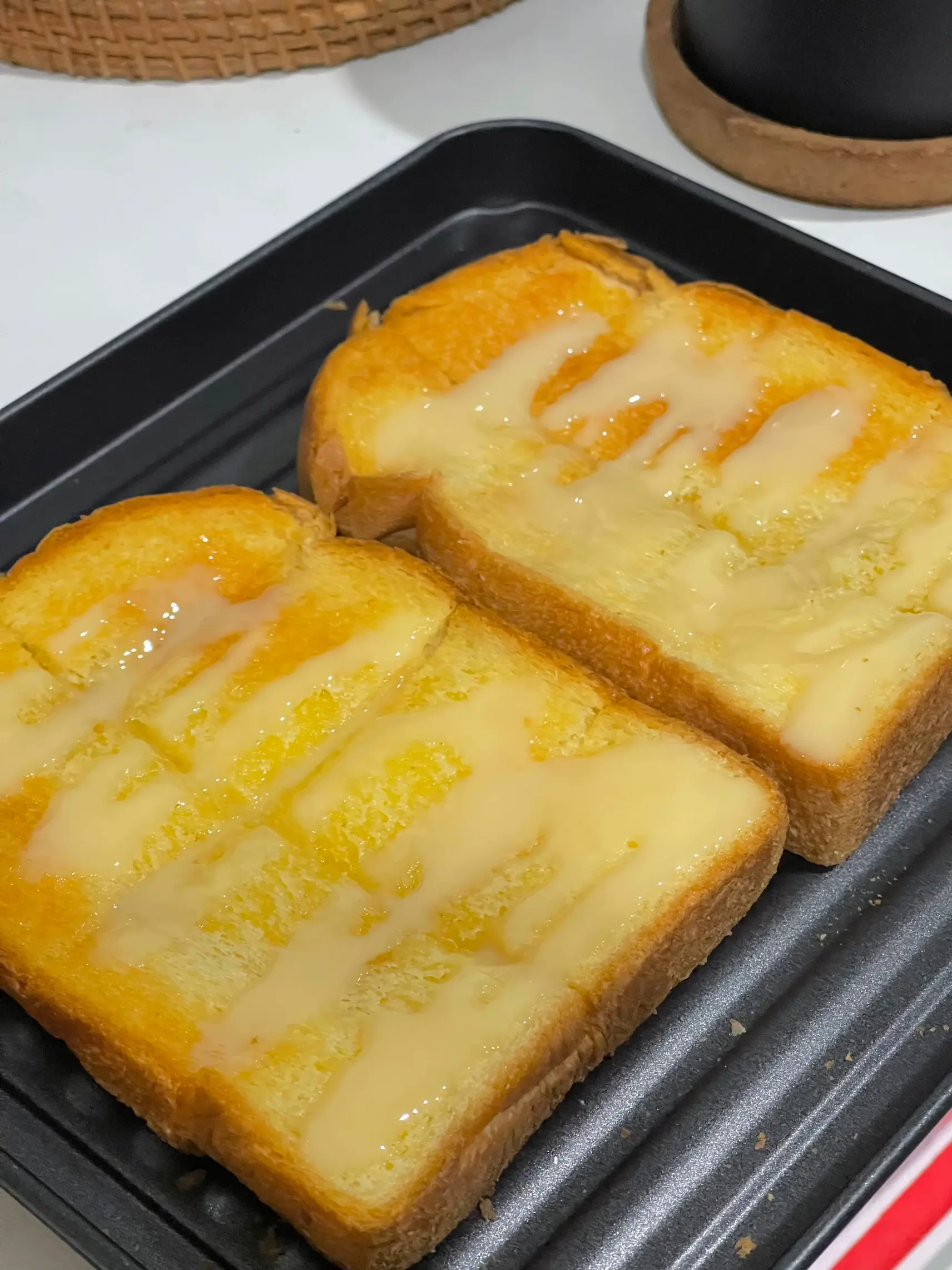 🍞 Toast using 3 raw materials, easy to make at home | Gallery posted by ...