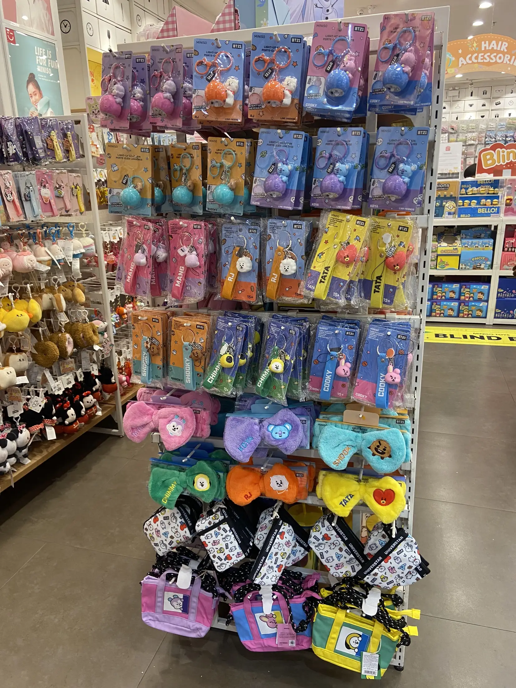 Miniso × BT21 ยกแก๊งค์มาแล้วว | แกลเลอรีที่โพสต์โดย weenting | Lemon8