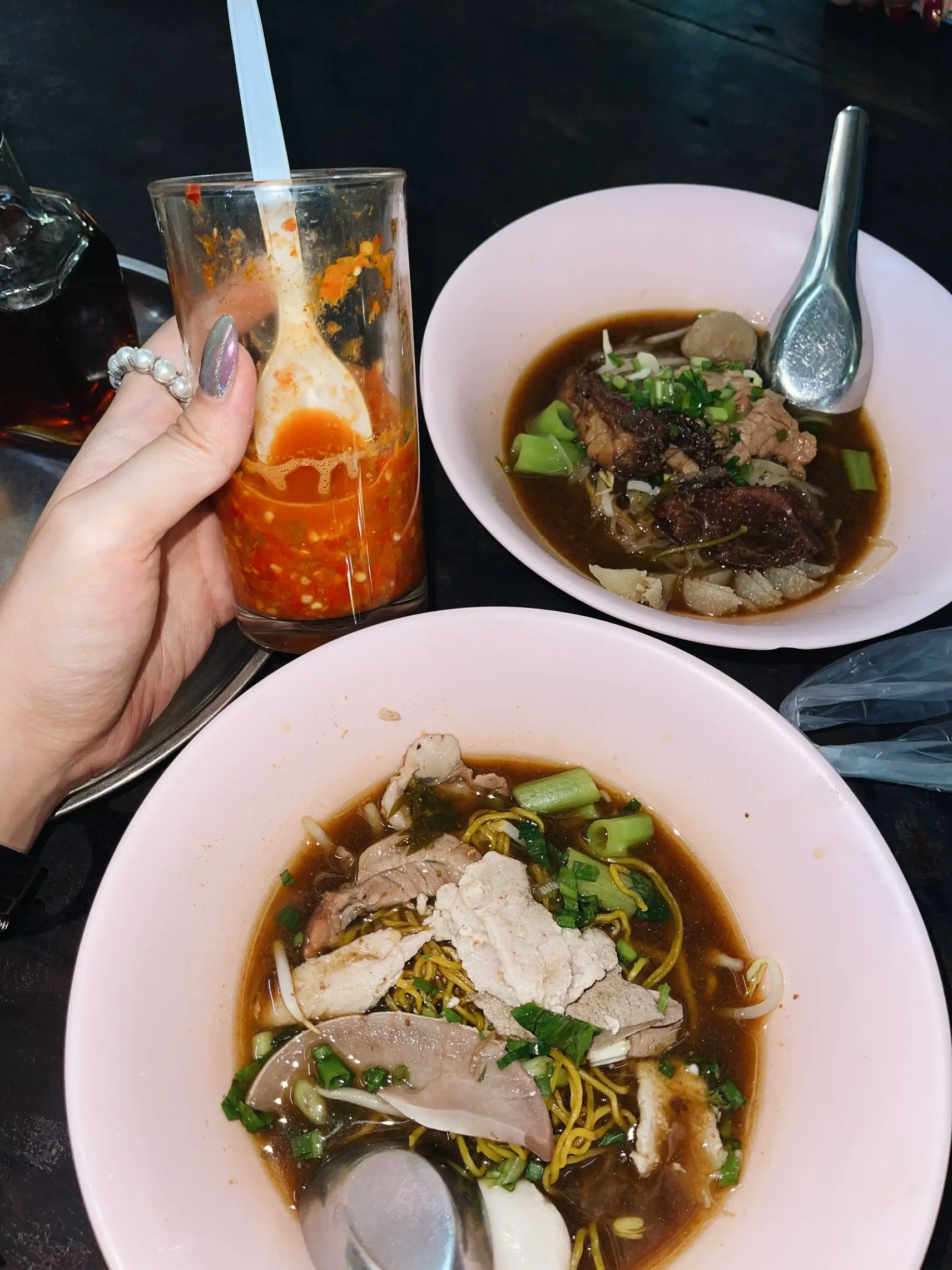 สั่งสองชามยังไม่พอ อร่อยแบบยกซด | แกลเลอรีที่โพสต์โดย pjployjun🍕🍱🍜 | Lemon8