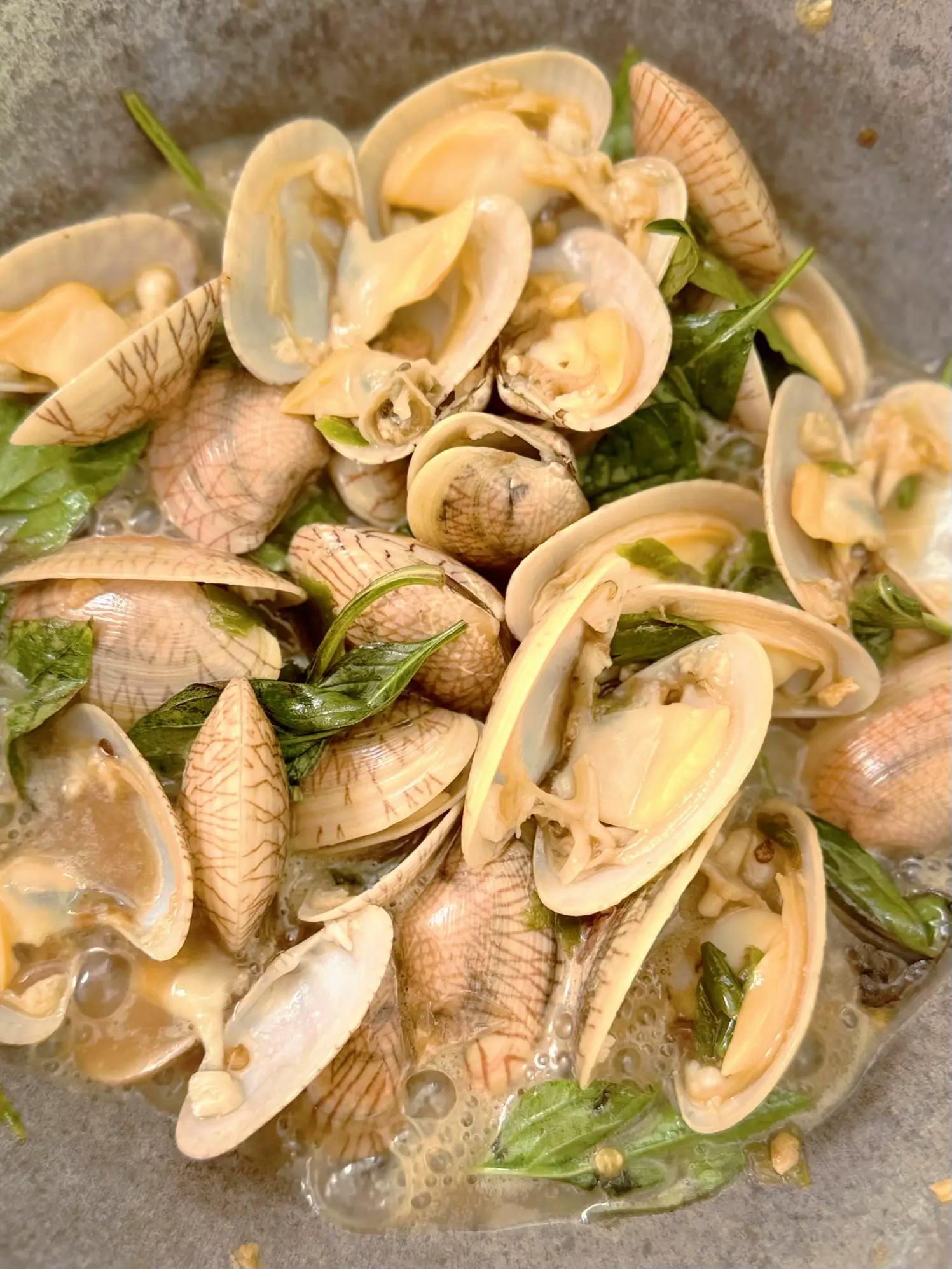 Better wash the shellfish before cooking every time. | Gallery posted ...