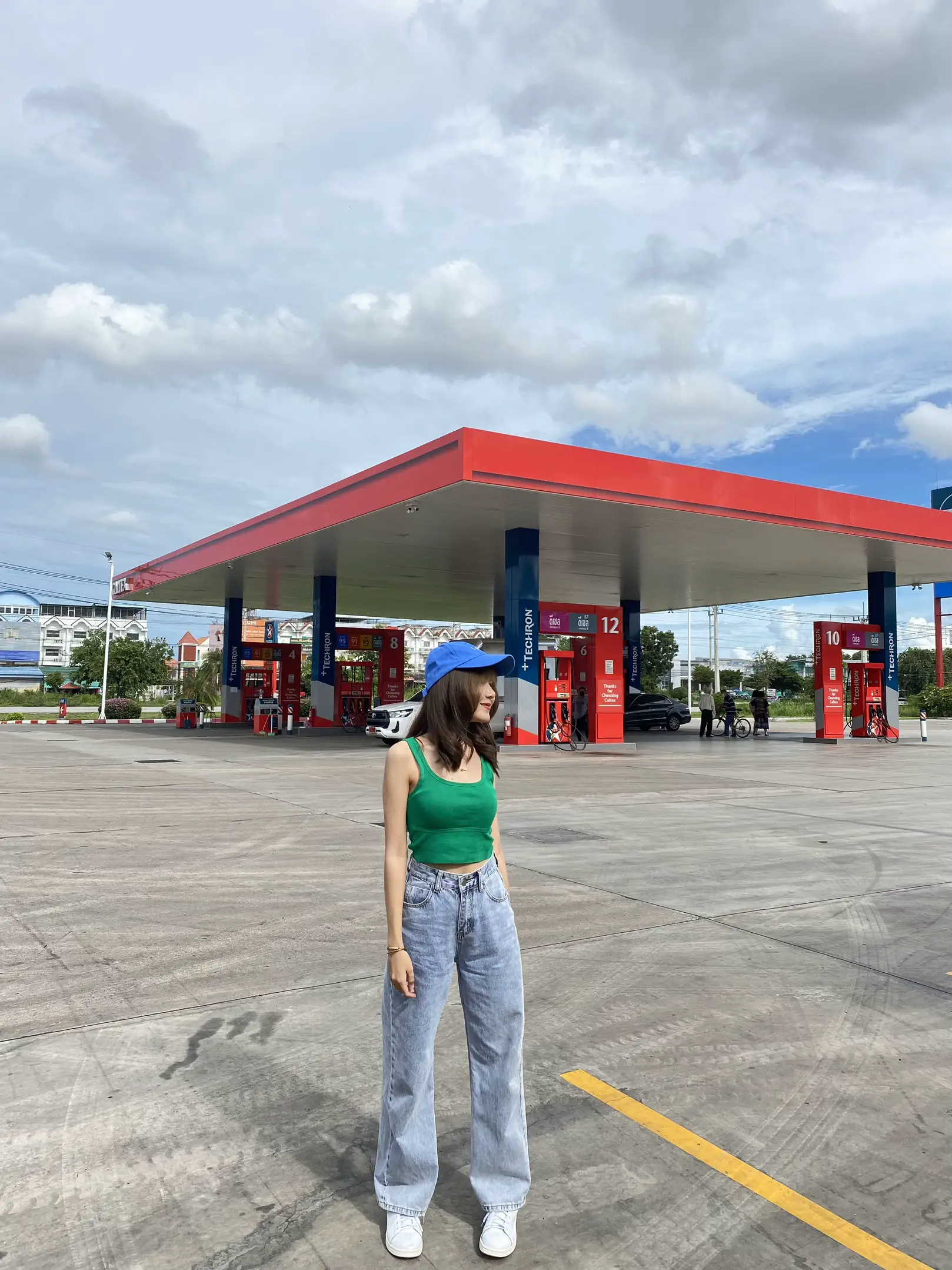 OOTD color matching เขียวน้ำเงินแดง🧤🧢💥 | แกลเลอรีที่โพสต์โดย โฟกัส🐰🥕 ...