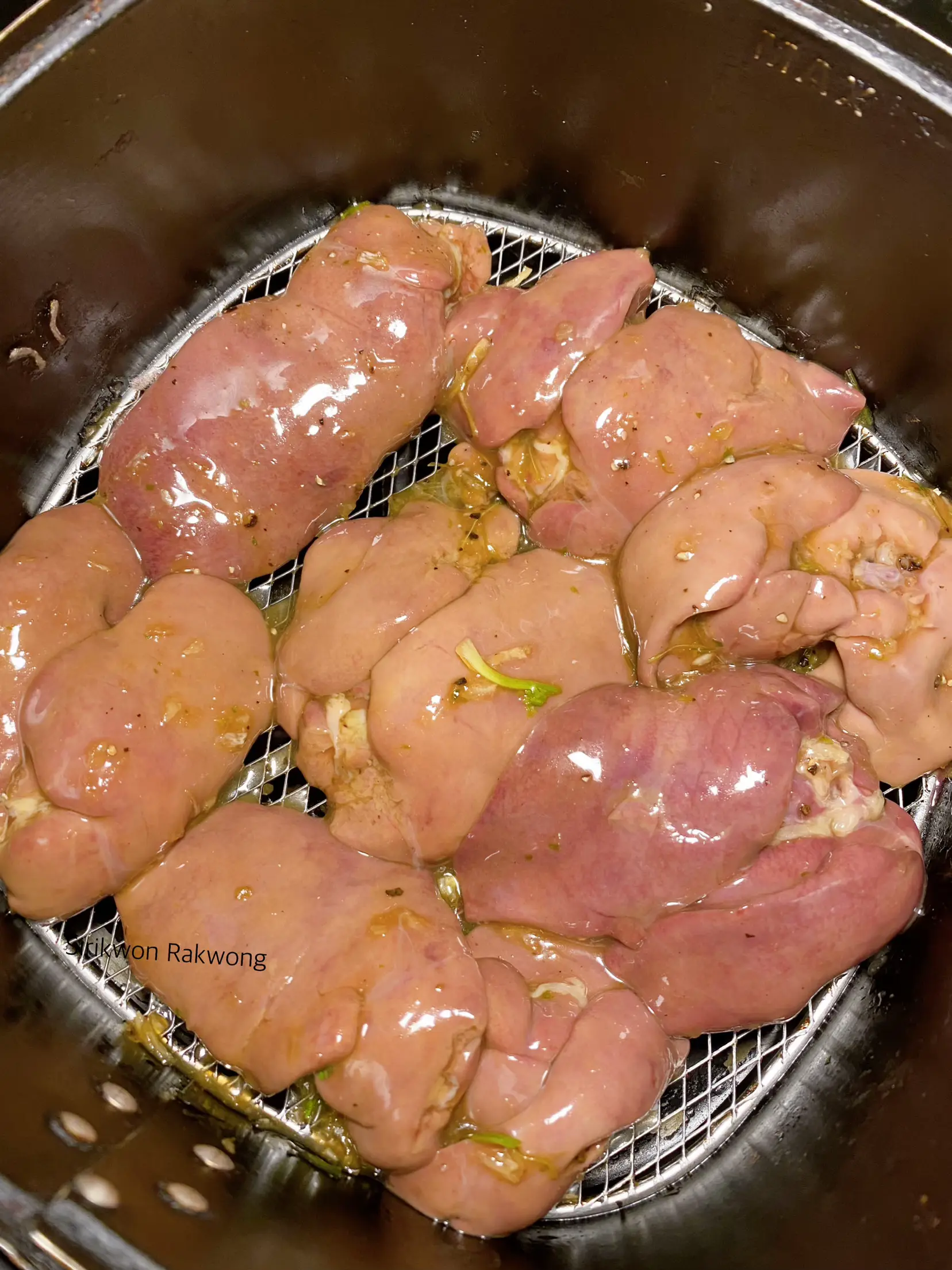 ตับไก่ย่างหม้อทอด | แกลเลอรีที่โพสต์โดย Cookedby.kwon | Lemon8