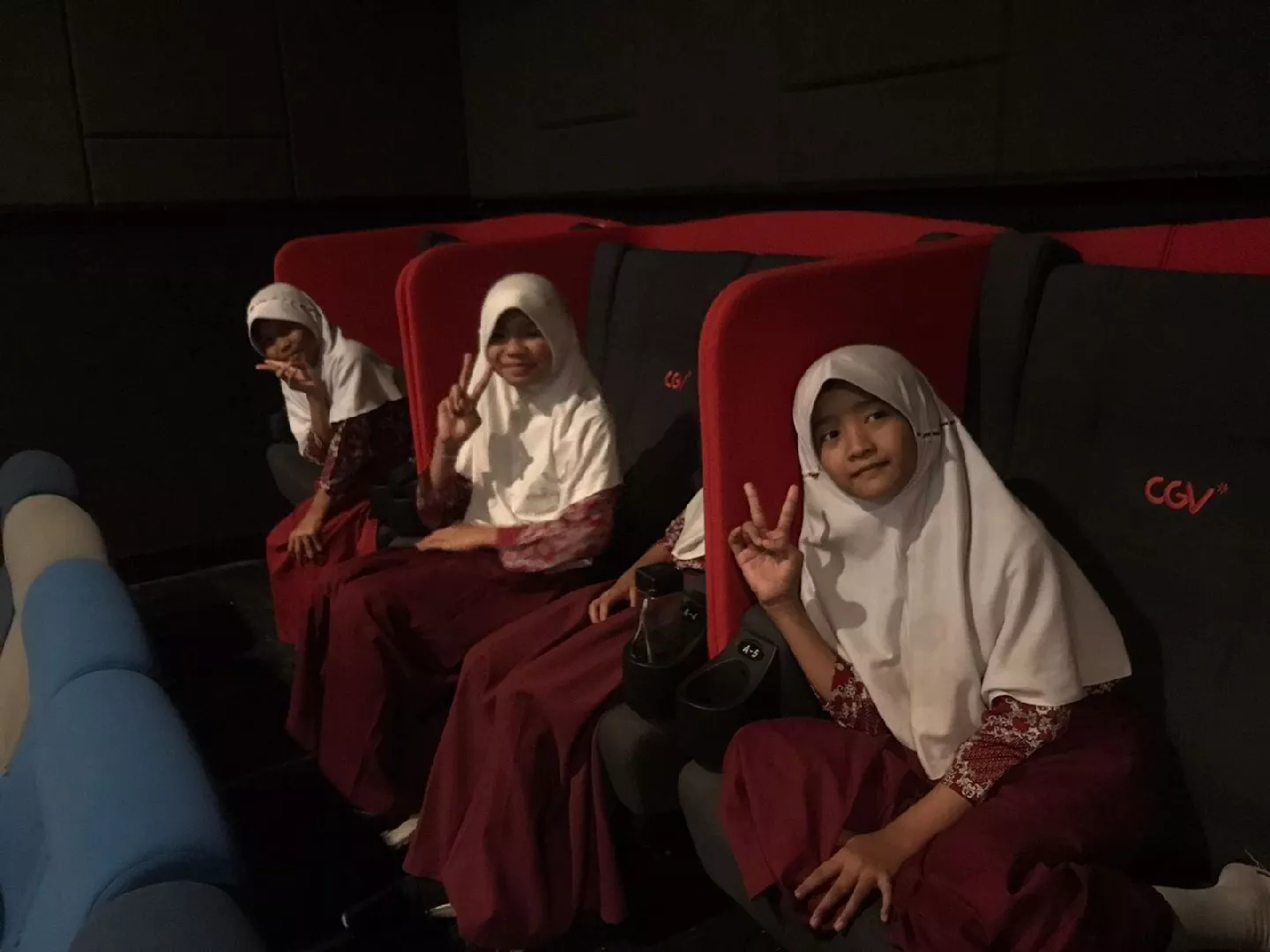 nonton bareng temen di bioskop,tgl 23-11-2023🥰 | Galeri diposting oleh cinta | Lemon8