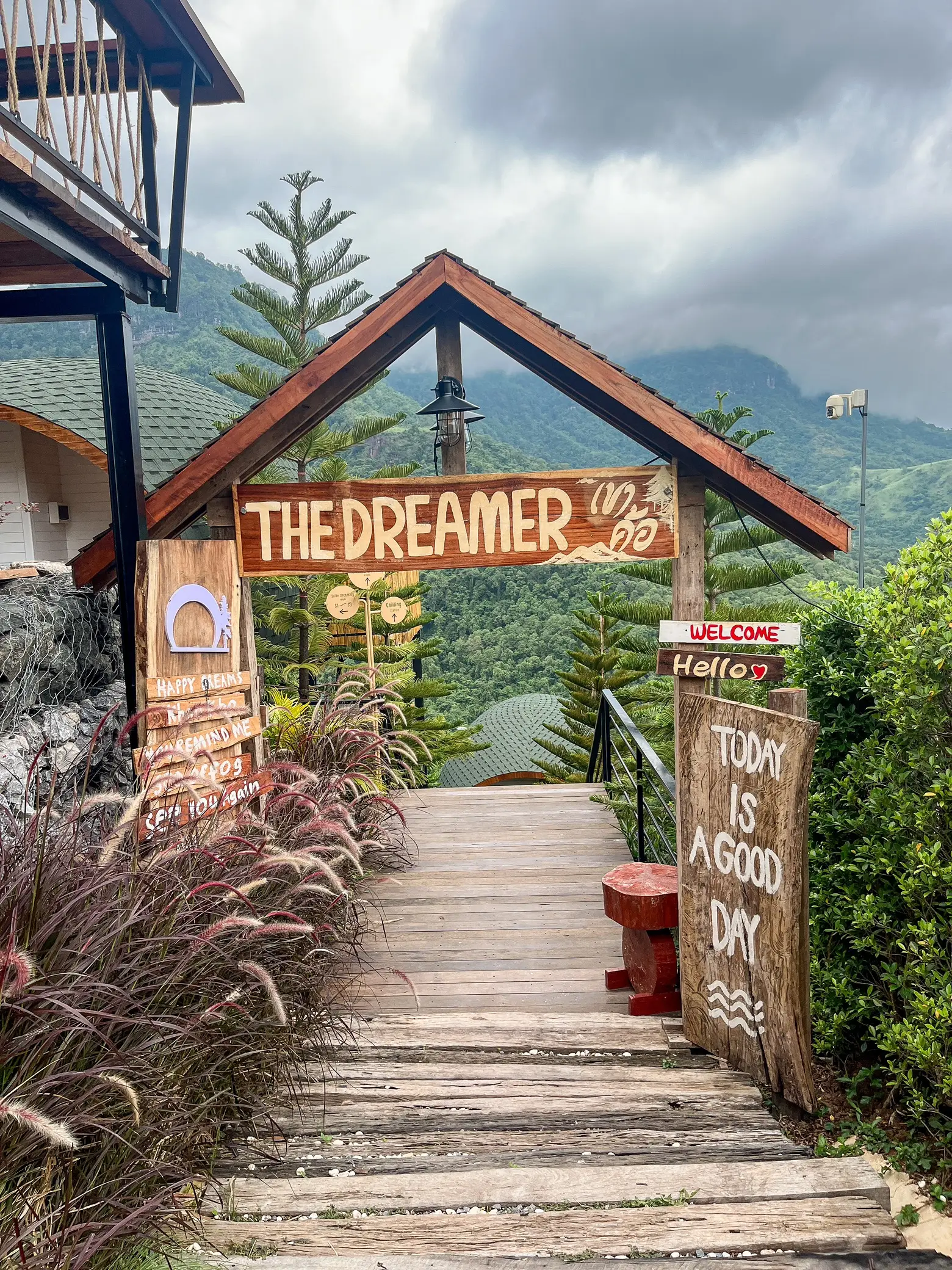 🛖The dreamer resort - Khaokho 🌦️ | แกลเลอรีที่โพสต์โดย 𝗣𝗹𝗮𝗻𝗼𝗶 🍅 | Lemon8