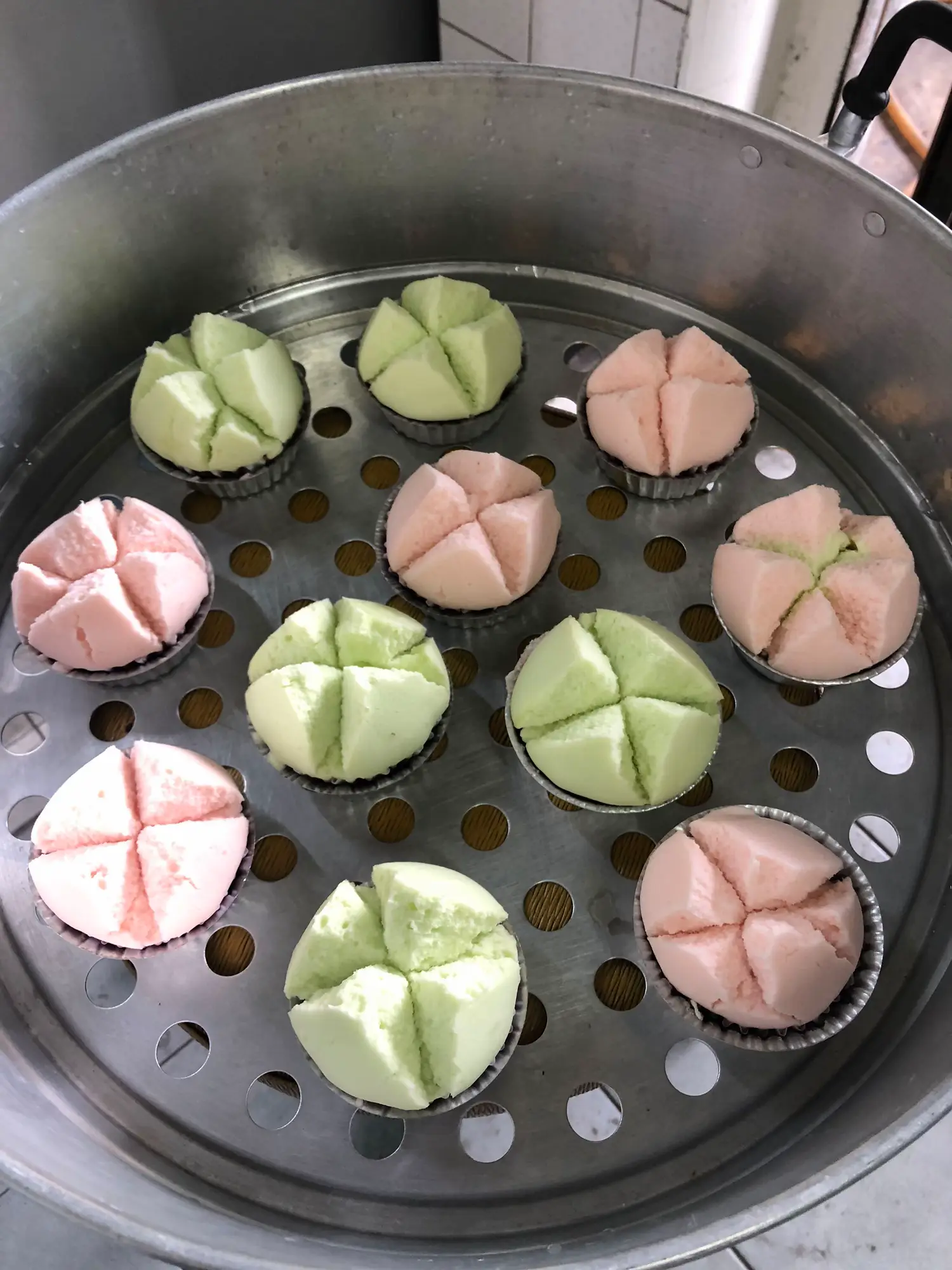 ฝึกทำปุยฝ้าย ไว้ไหว้ตรุษจีน | แกลเลอรีที่โพสต์โดย iew cool | Lemon8