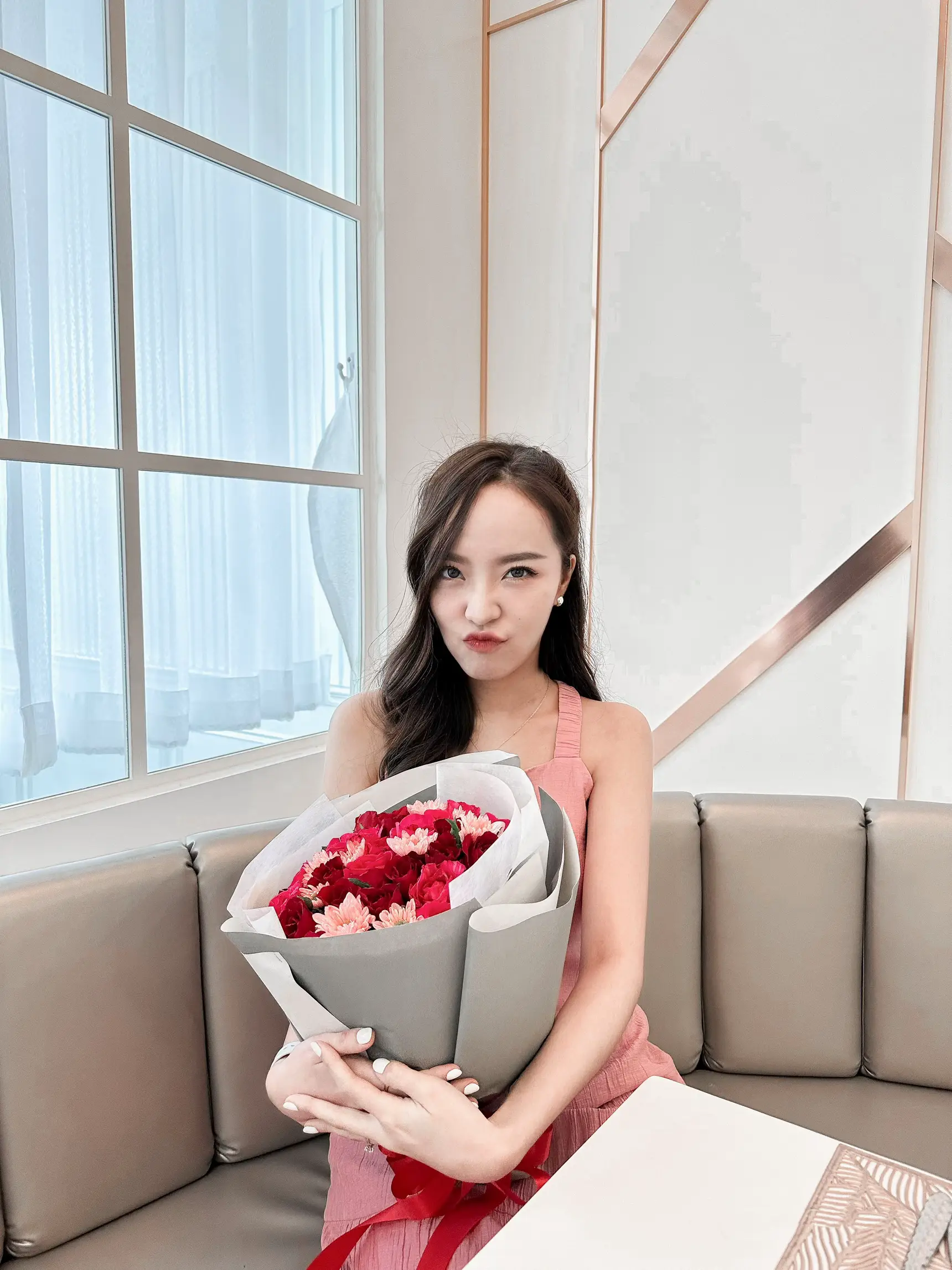 ไอเดียแต่งตัวไปเดท! วันวาเลนไทน์ | แกลเลอรีที่โพสต์โดย Ploypailin ♡ | Lemon8