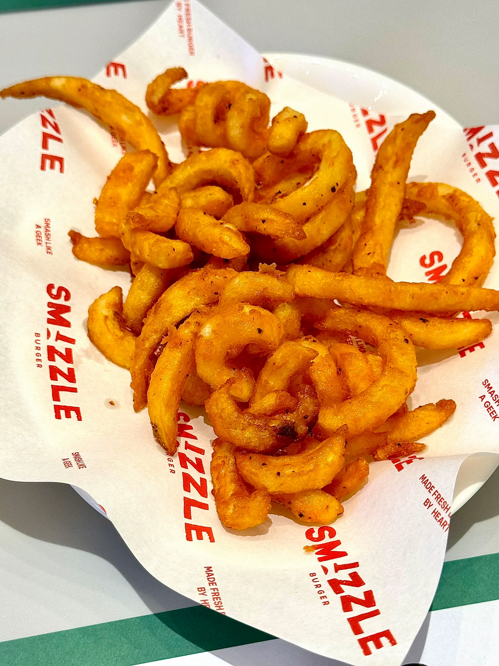 Smizzle Burger เนื้อโคตรเด็ด อร่อยจนต้องซ้ำ | แกลเลอรีที่โพสต์โดย Top ...