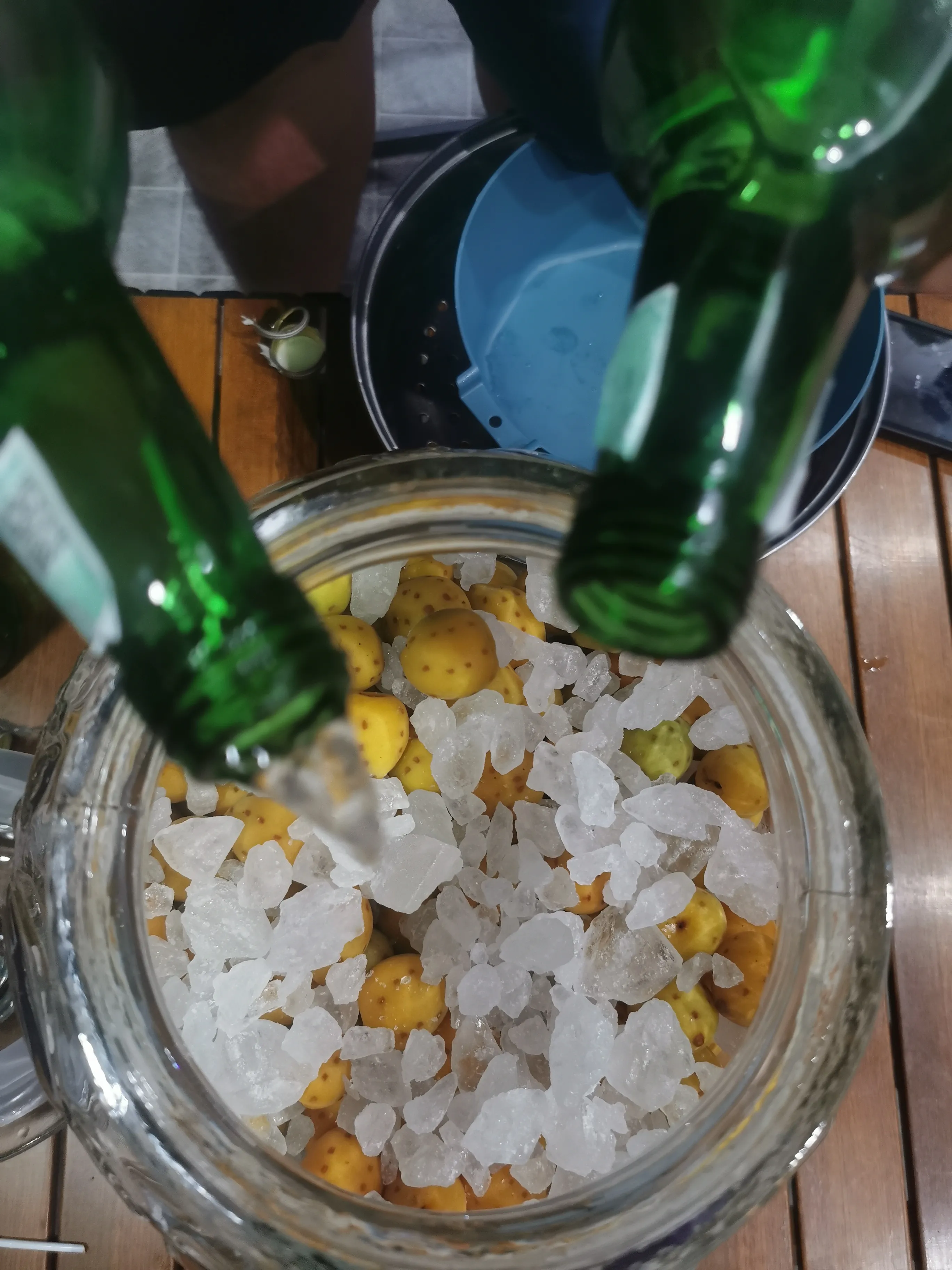 สูตรดองเหล้าบ๊วย ฉบับบ้านเราค่ะ 🥃🌸 | แกลเลอรีที่โพสต์โดย Baan.Mhee ...