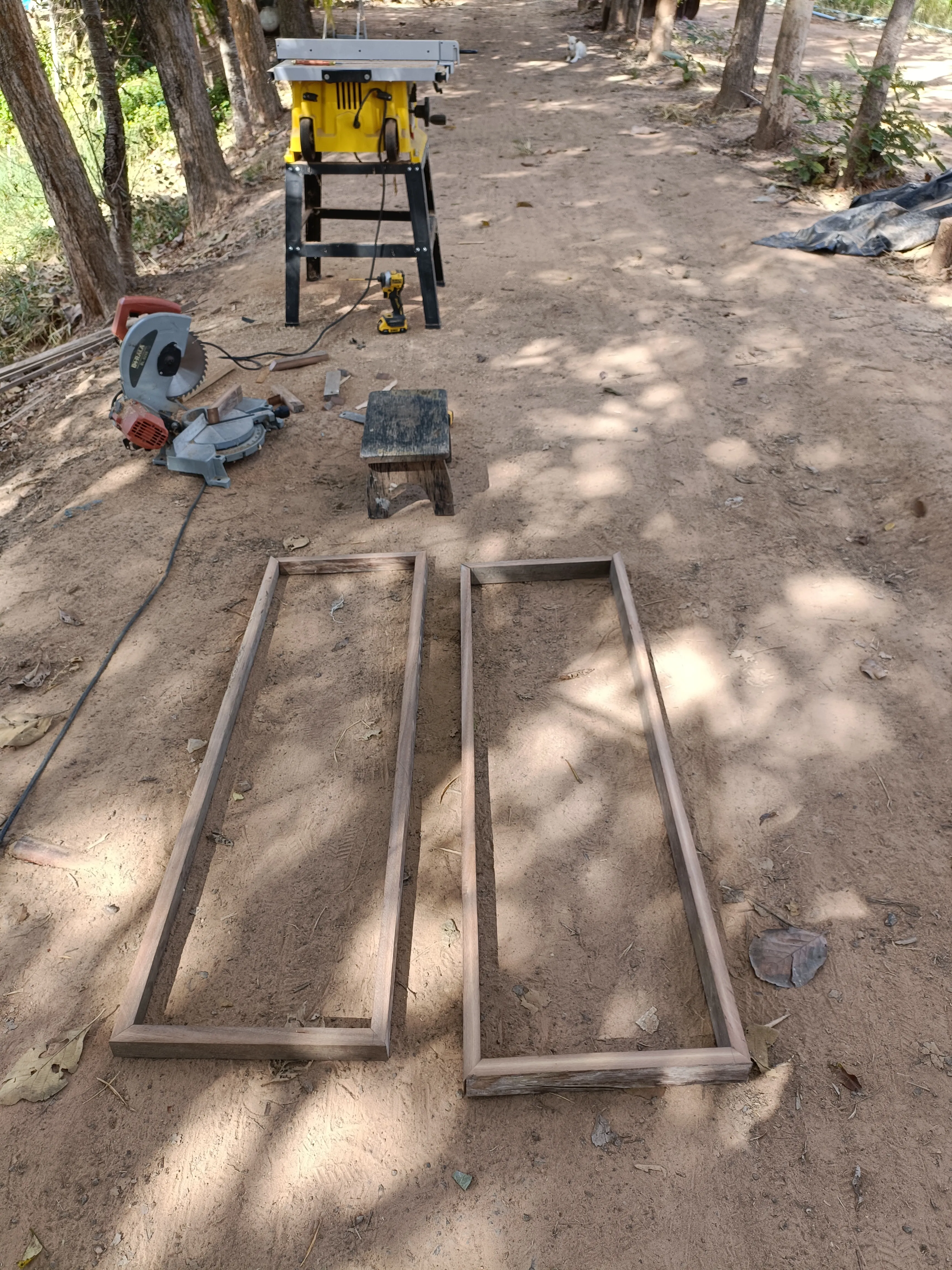 ทำกระจกมินิมอลง่าย ๆ ด้วยตัวเอง | แกลเลอรีที่โพสต์โดย Wolf Carpenter | Lemon8