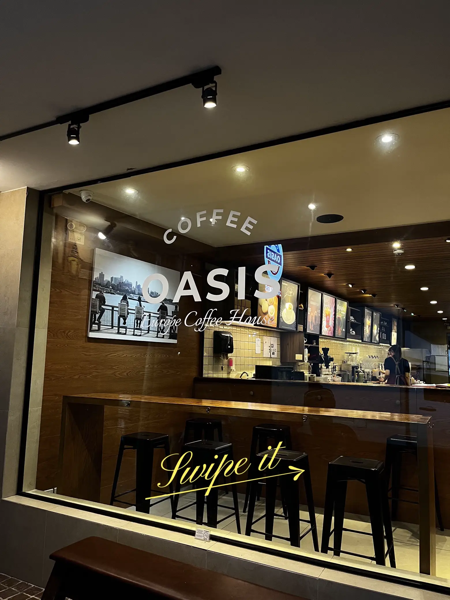 ☕️ Oasis Coffee คาเฟ่ทำงาน เปิด 24 ชม. เอาใจสายโต้รุ่ง | แกลเลอรีที่โพสต์โดย cherrybens | Lemon8