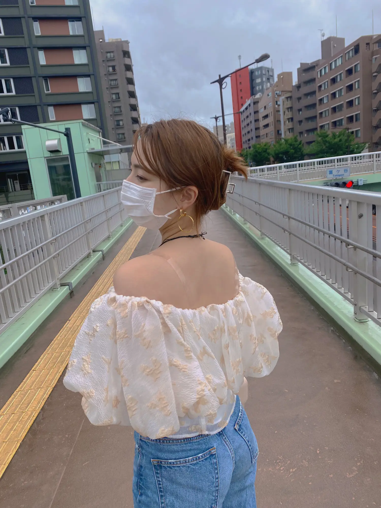 snidelトップス+Moussy ジーンズ | Iceyアイシーが投稿したフォトブック | Lemon8