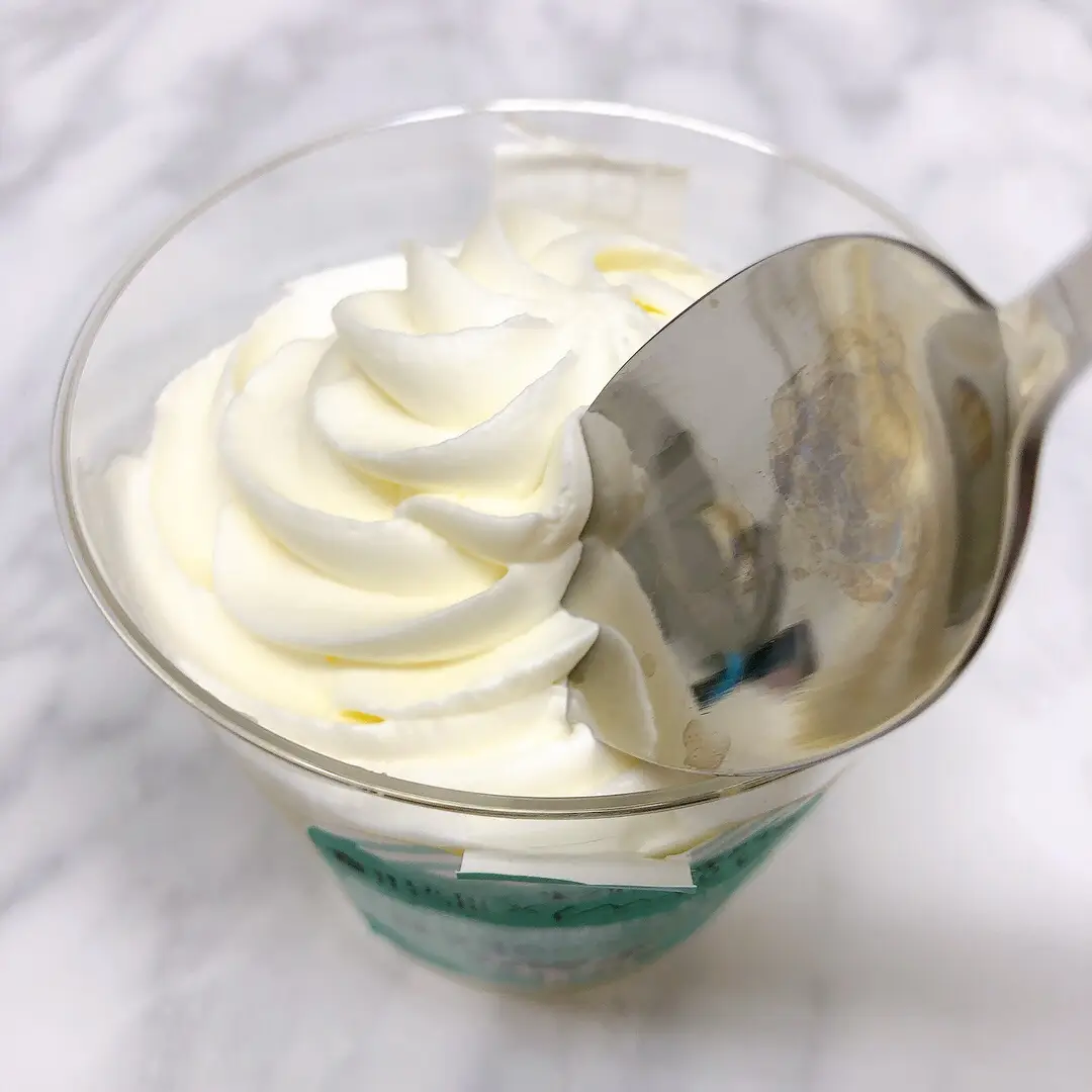 ローソン『Uchi Café×Milk クリームたっぷりMILKケーキ』🐮🤎 | cocotte_gourmetが投稿したフォトブック | Lemon8