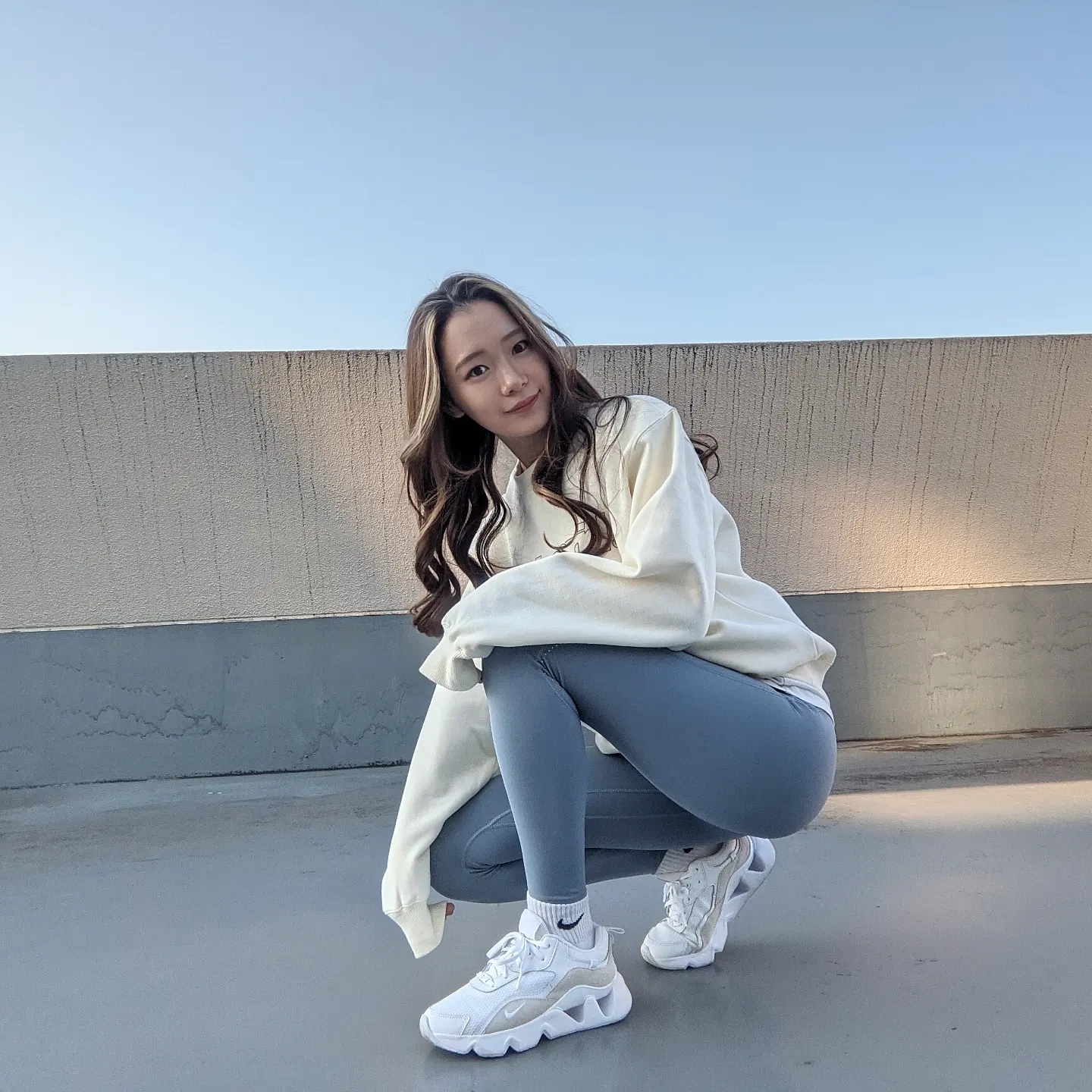 Winter Color Sweat × Leggings Workout Corde | Gallery posted by AKARI_trainer | Lemon8
