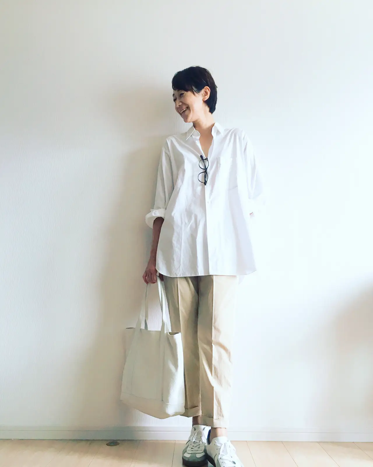 春の大人のシャツコーデ、オーバーサイズが気分です | Kyoco_が投稿したフォトブック | Lemon8