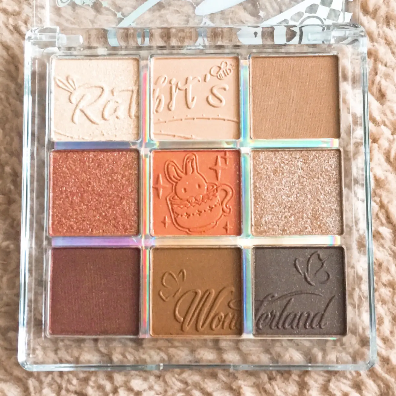 \イエベ/ZEESEAの新作キャラメルパレット🧡 | yunaコスメが投稿したフォトブック | Lemon8