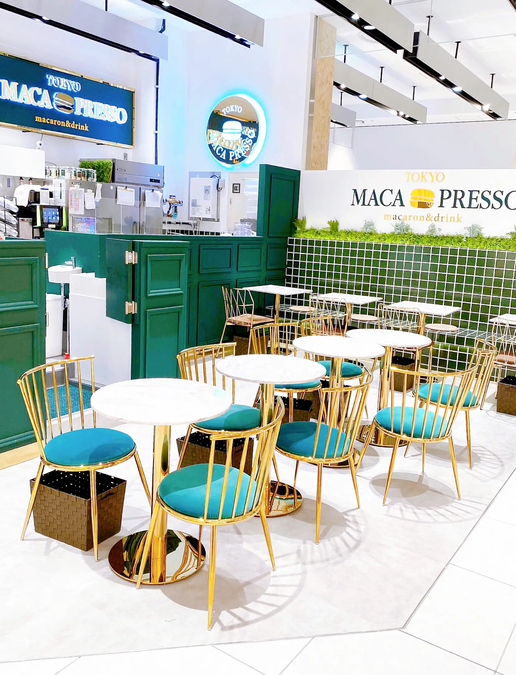 MACA PRESSO （心斎橋PARCO）韓国マカロンのカフェ | fox.osaka 大阪グルメが投稿したフォトブック | Lemon8