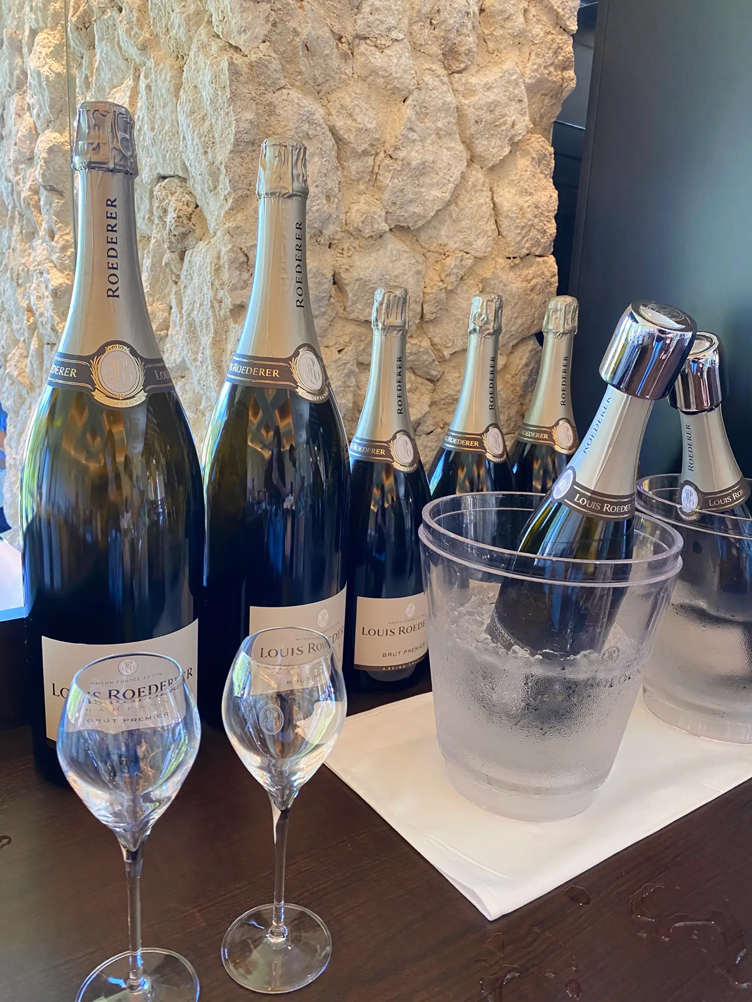 宮古島のシギラミラージュでシャンパンブレックファースト🥂 | Yuko_hotel_tripが投稿したフォトブック | Lemon8