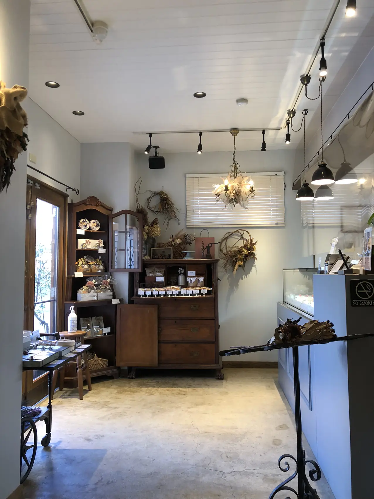 Kazumi Osaka [Mariet Famme coco] | แกลเลอรีที่โพสต์โดย yumiko.7609 | Lemon8