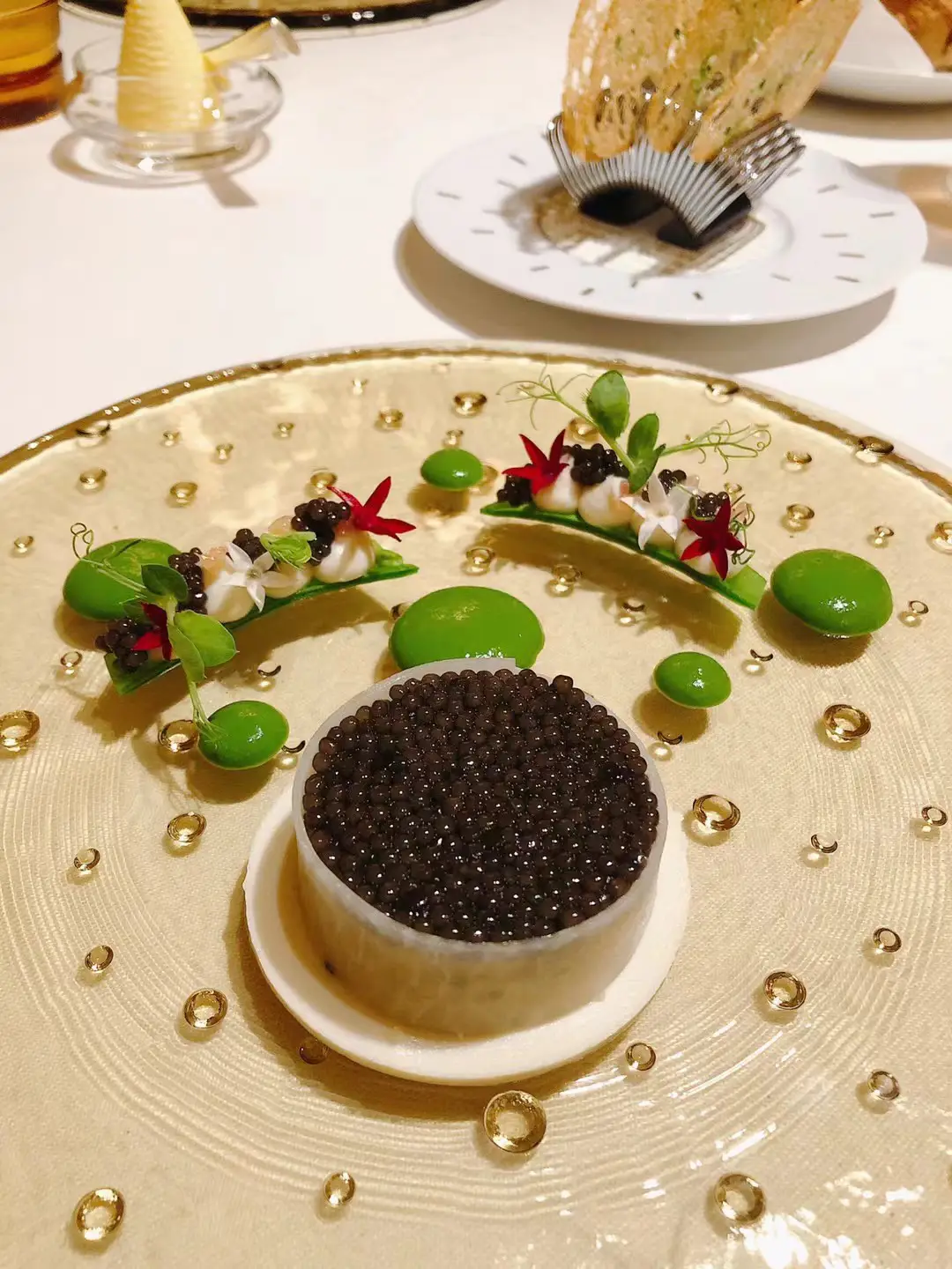 Yuna's Gourmet 】 Recommended Michelin 3 star restaurant for anniversary ...