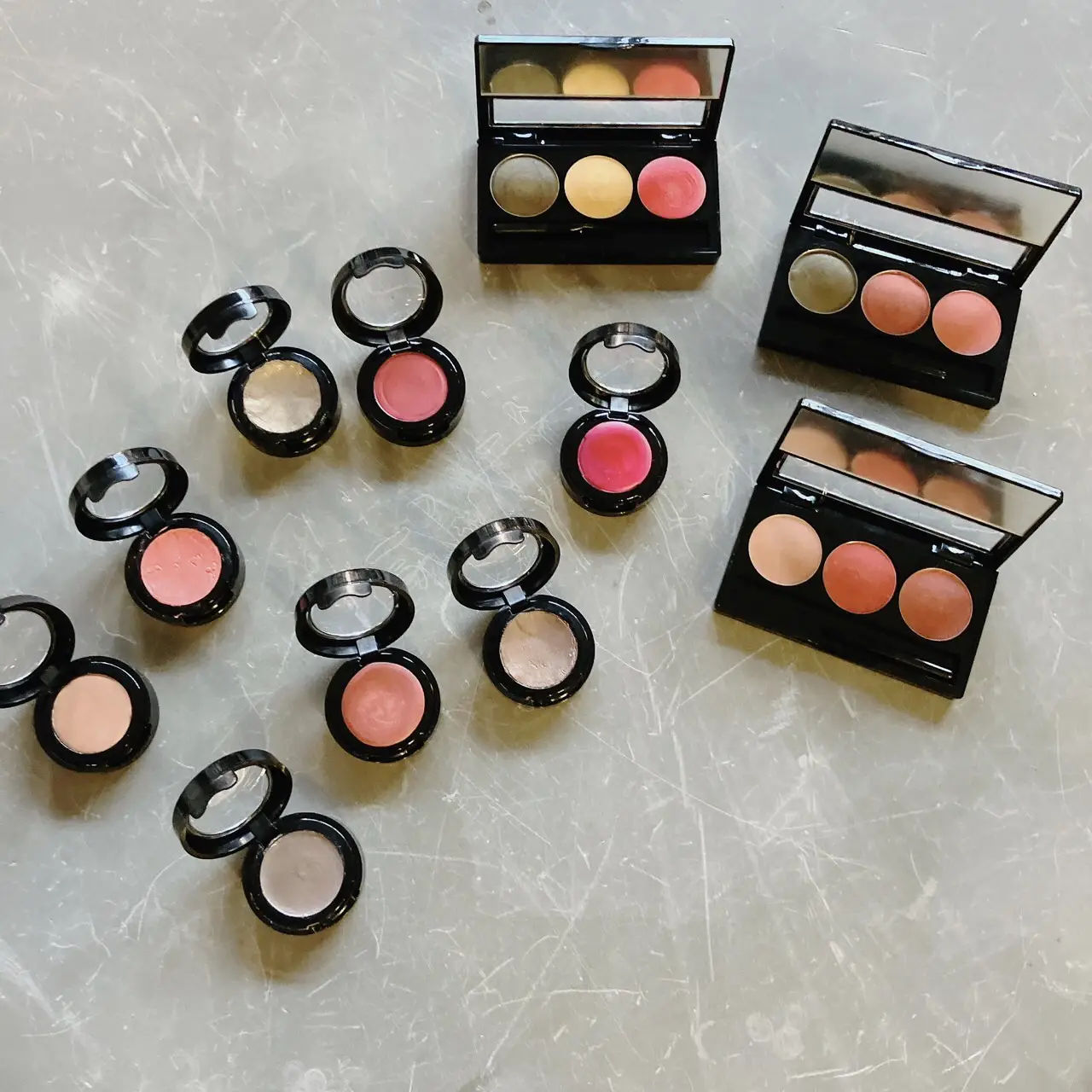 ฉันสามารถทำอายแชโดว์ได้ | แกลเลอรีที่โพสต์โดย kyoko | Lemon8