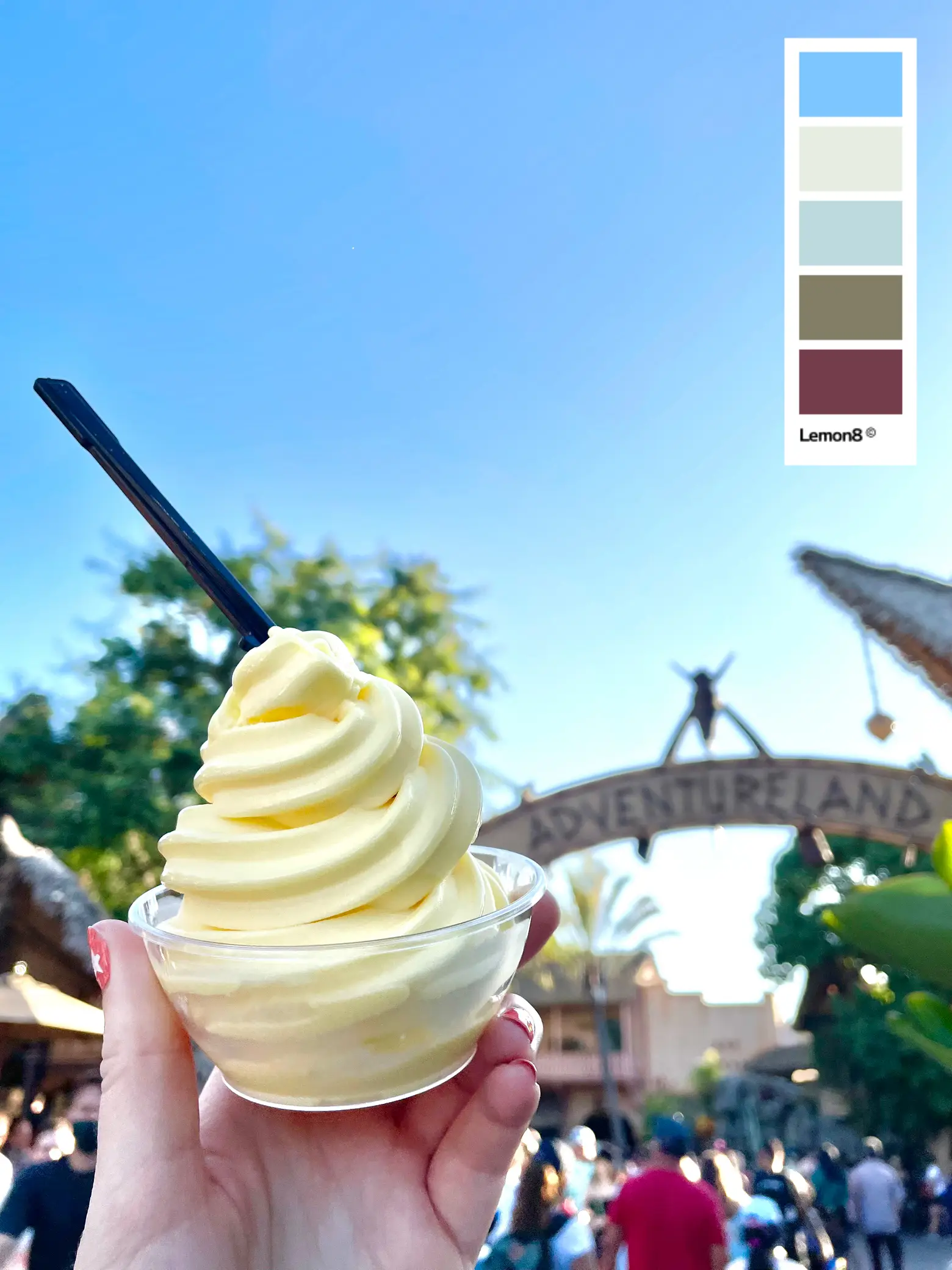 Disneyland vibes in colors 🩵🩷 | Gallery posted by Kelli Godfrey | Lemon8